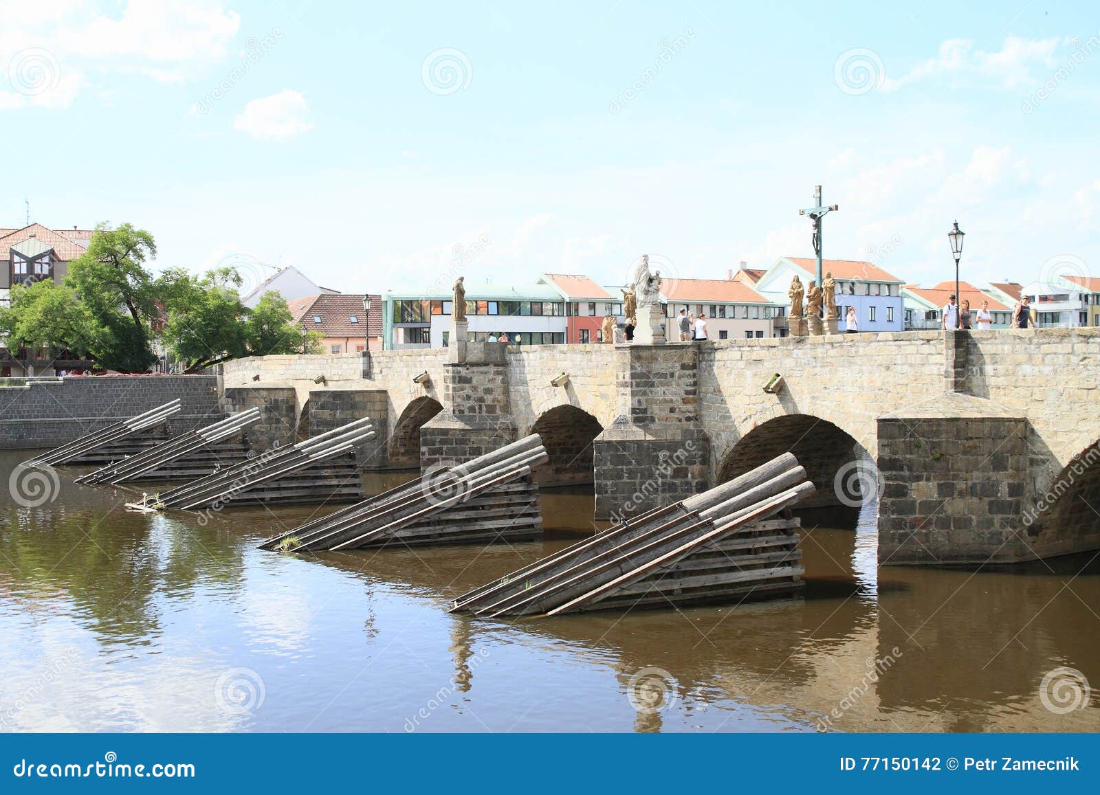 Stone Bridge in Pisek editorial photography. Image of statue - 77150142