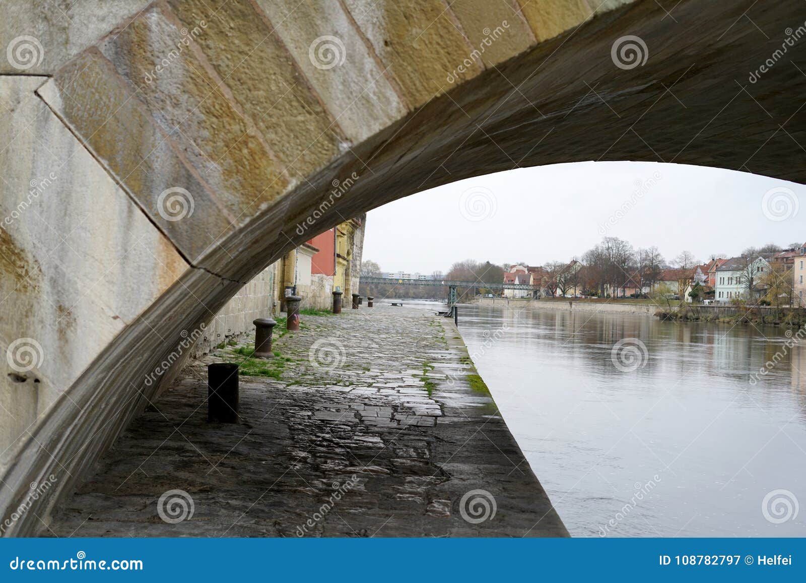 The Stone Bridge in Regensburg Stock Image - Image of gate, city: 108782797