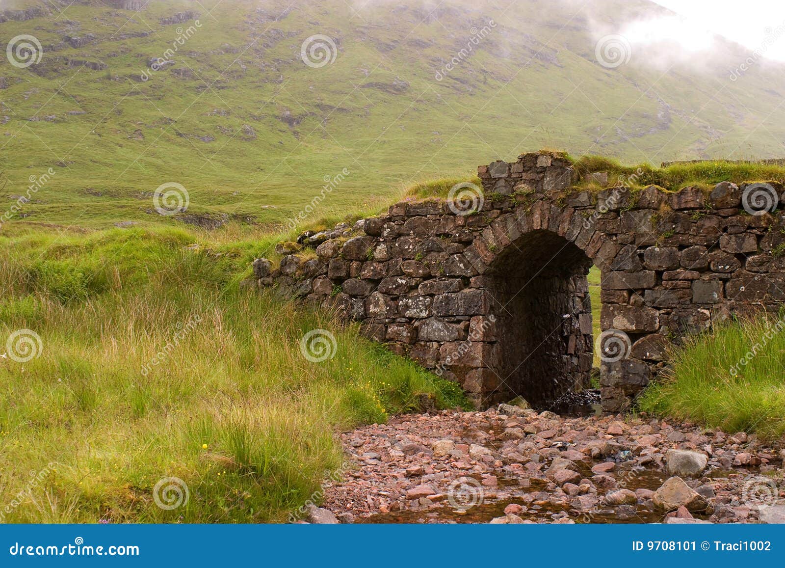 Stone Bridge in Scottish Highlands Stock Image - Image of kingdom ...