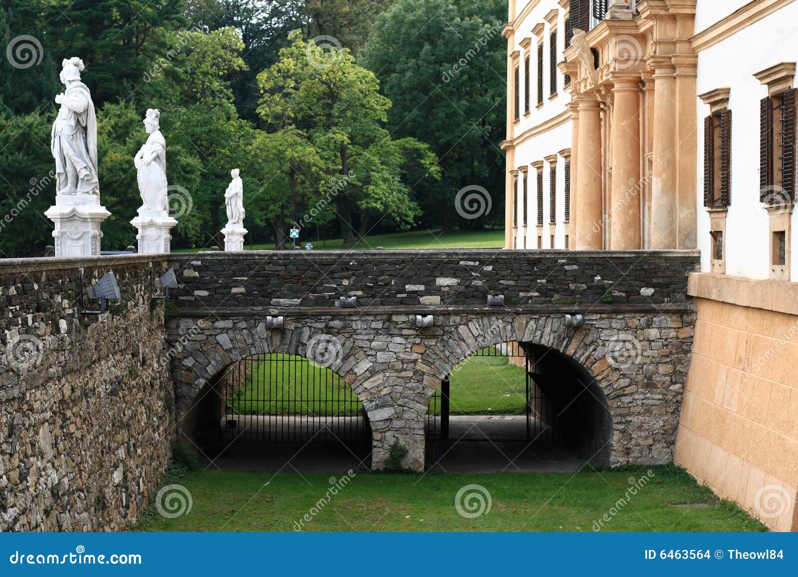 Stone Bridge to Castle stock photo. Image of surrounding - 6463564