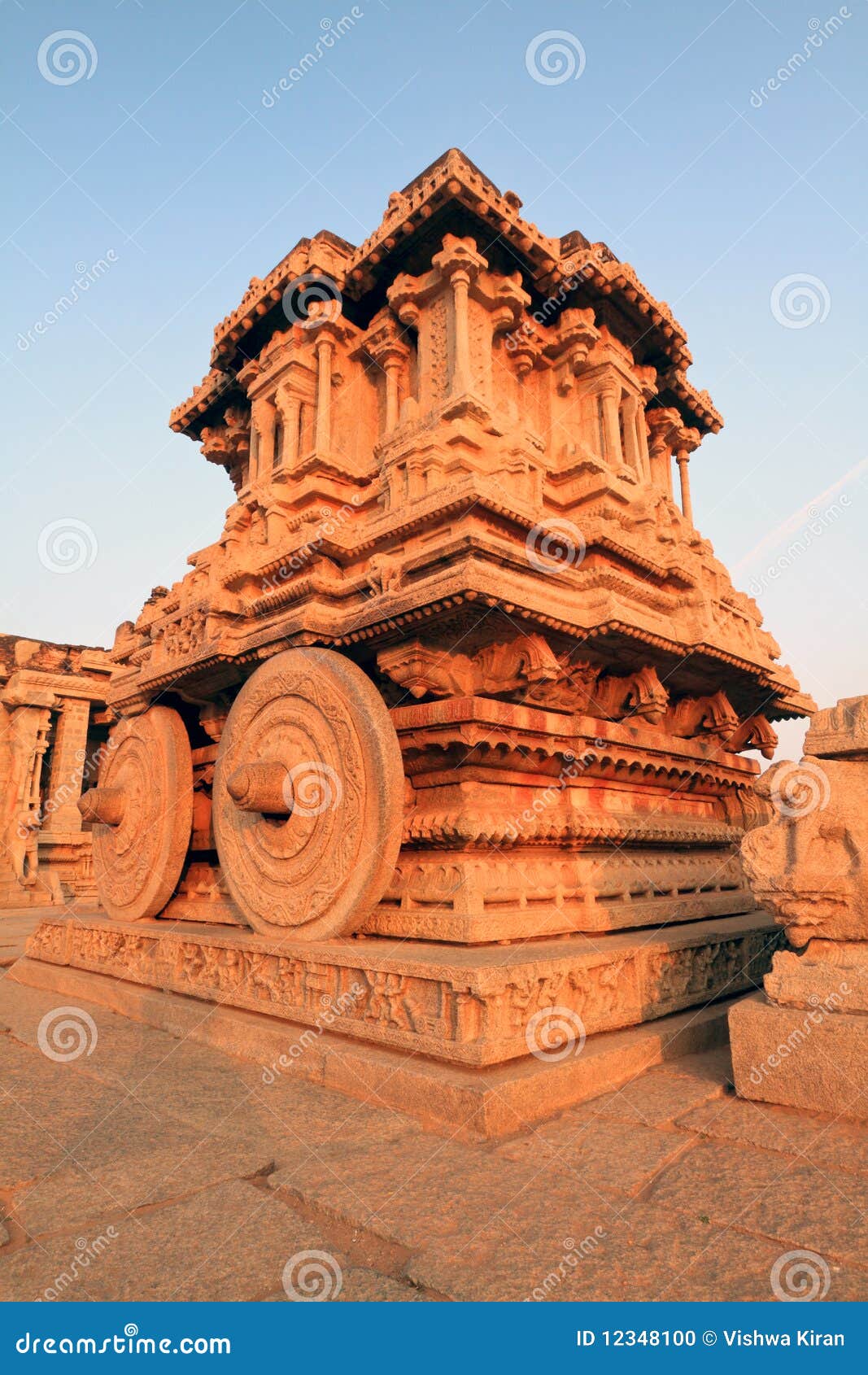 The Stone Chariot at the Vittala Temple, Hampi Stock Photo - Image of ...