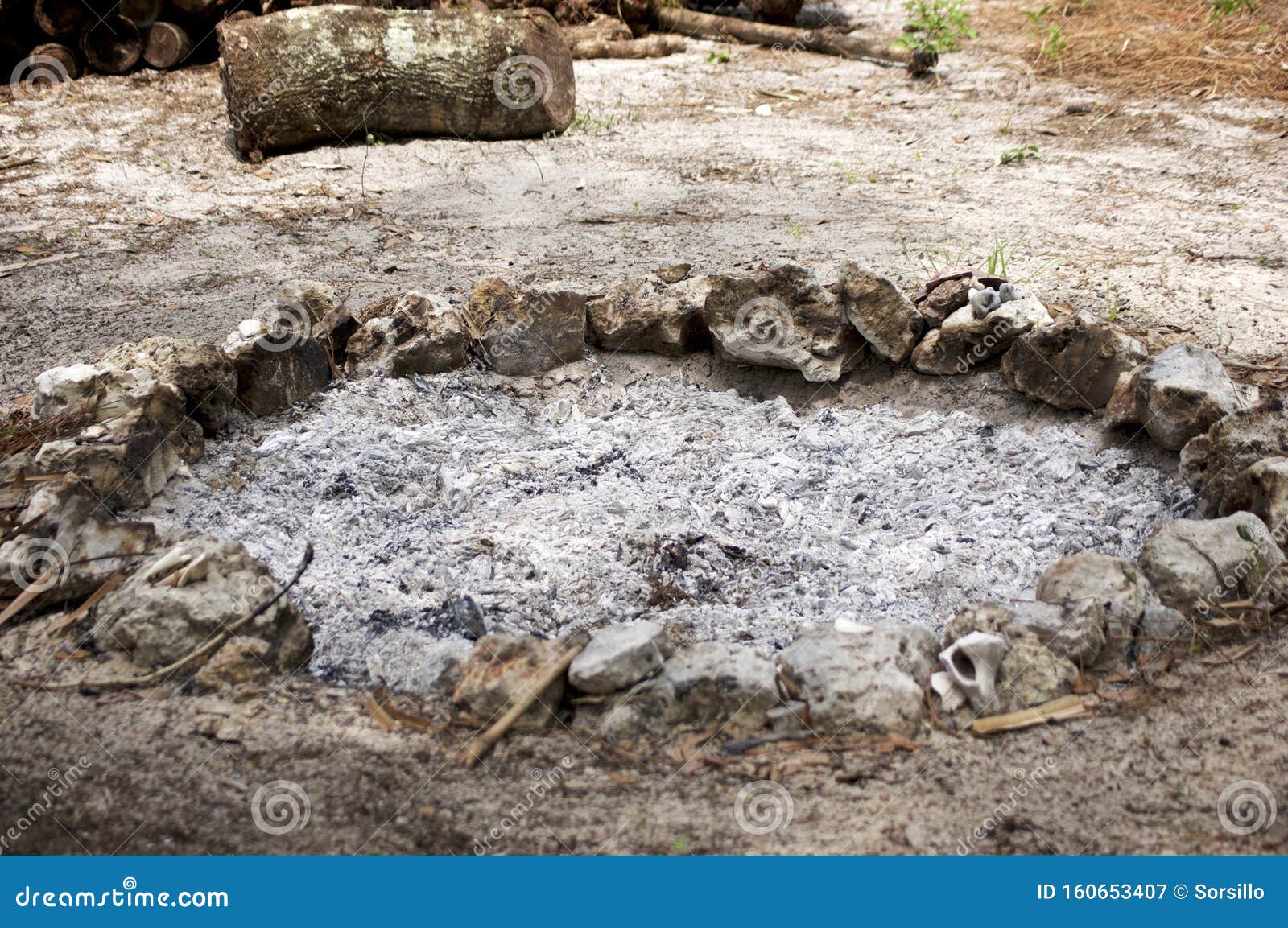 Stone Circle Fire Pit with Ash Stock Image - Image of rocks, round ...