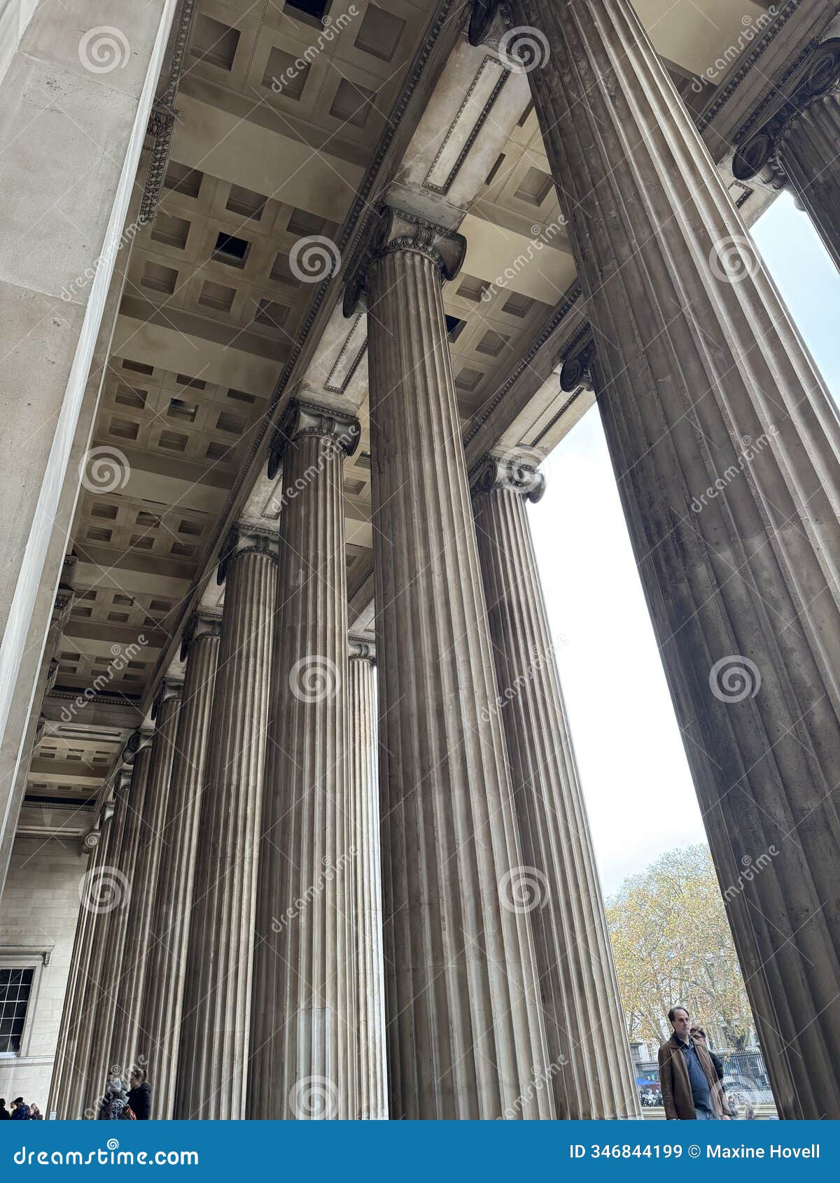 Stone Columns of the British Museum Editorial Stock Image - Image of ...
