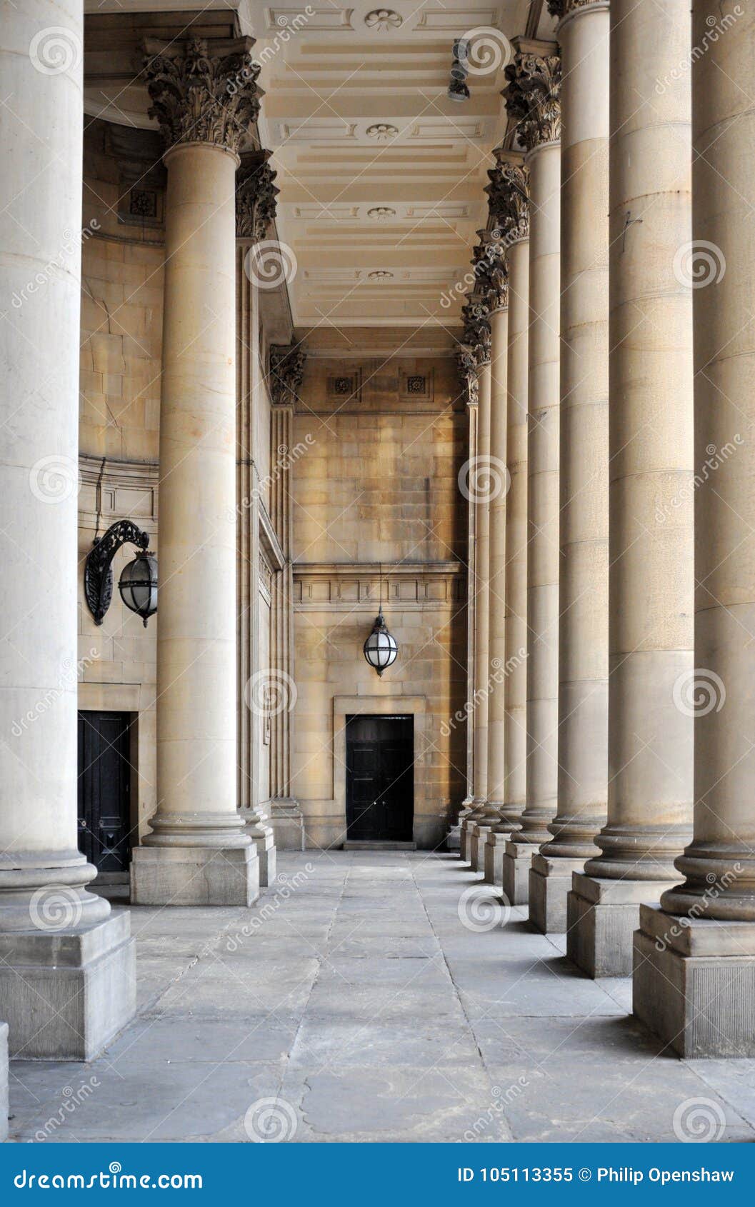 Stone Columns and Portico of Leeds Town Hall in West Yorkshire Stock ...