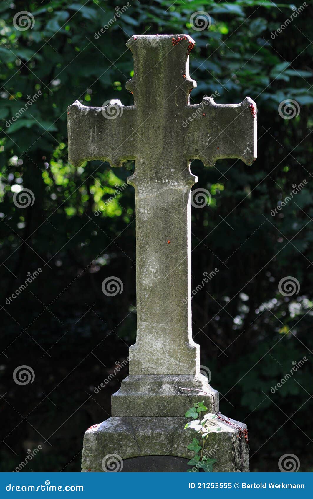 Stone cross stock image. Image of churchyard, grief, memory - 21253555