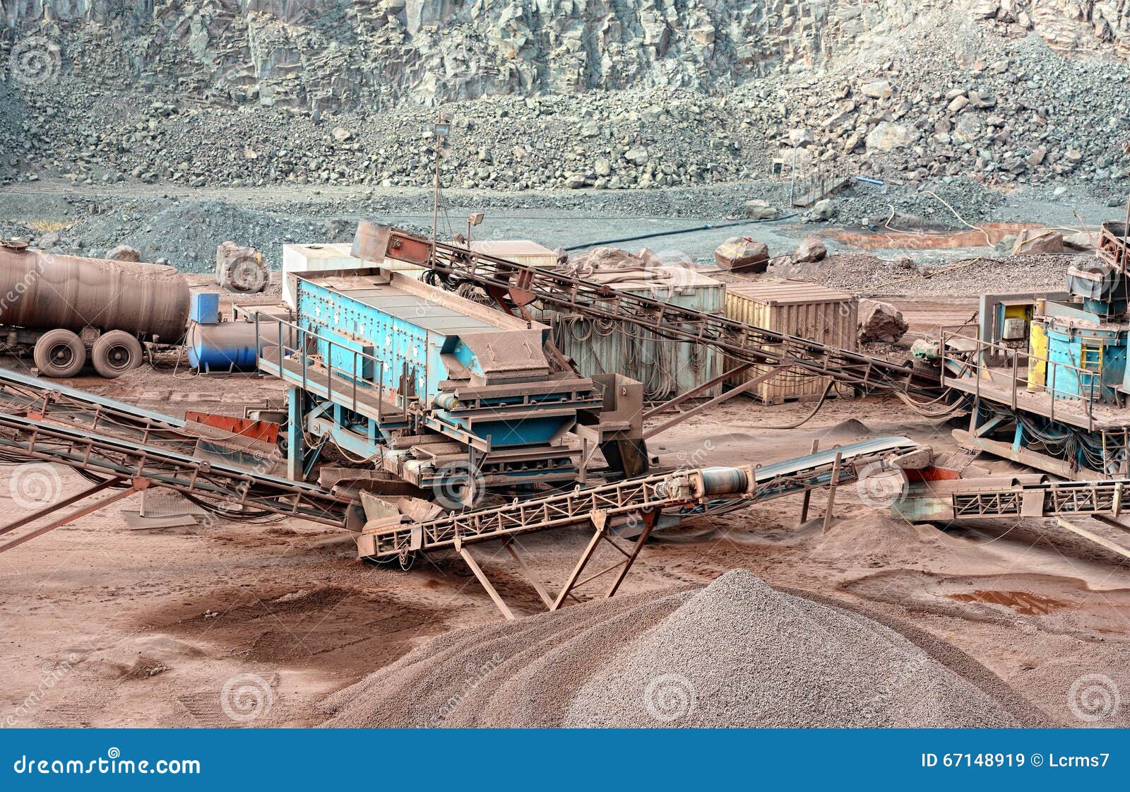Collection of Mining Industry Quarry Photos, Illustrations - Dreamstime ...