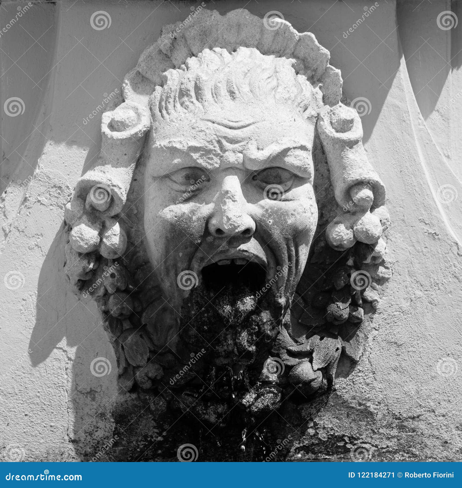 A stone face scream1 editorial photo. Image of occult - 122184271