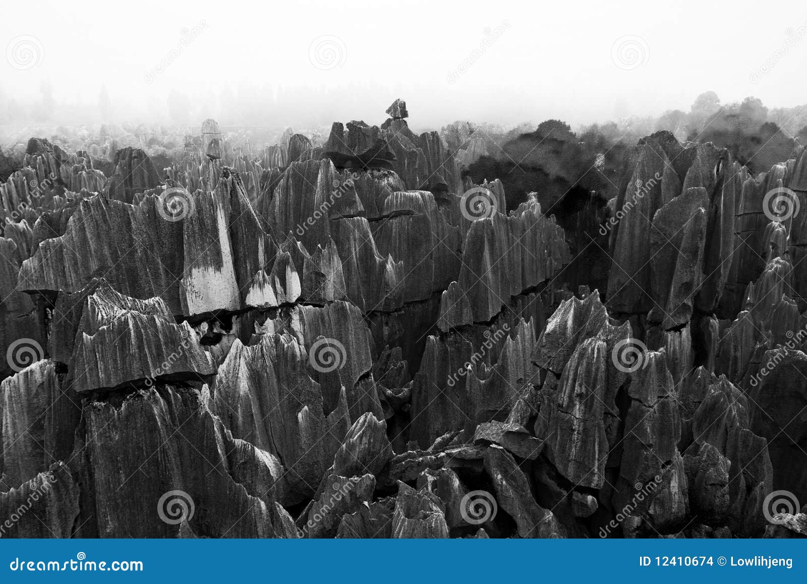 Stone Forest, Yunnan, China Stock Photo - Image of shilin, scenic: 12410674