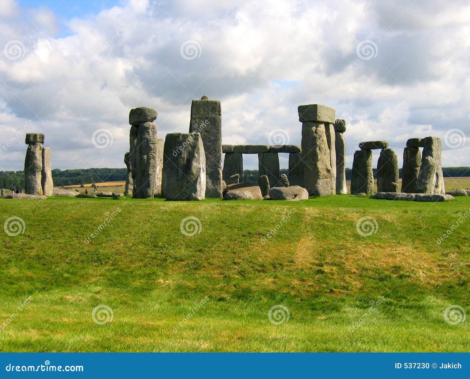 Stone henge stock photo. Image of stonehenge, cloud, stones - 537230