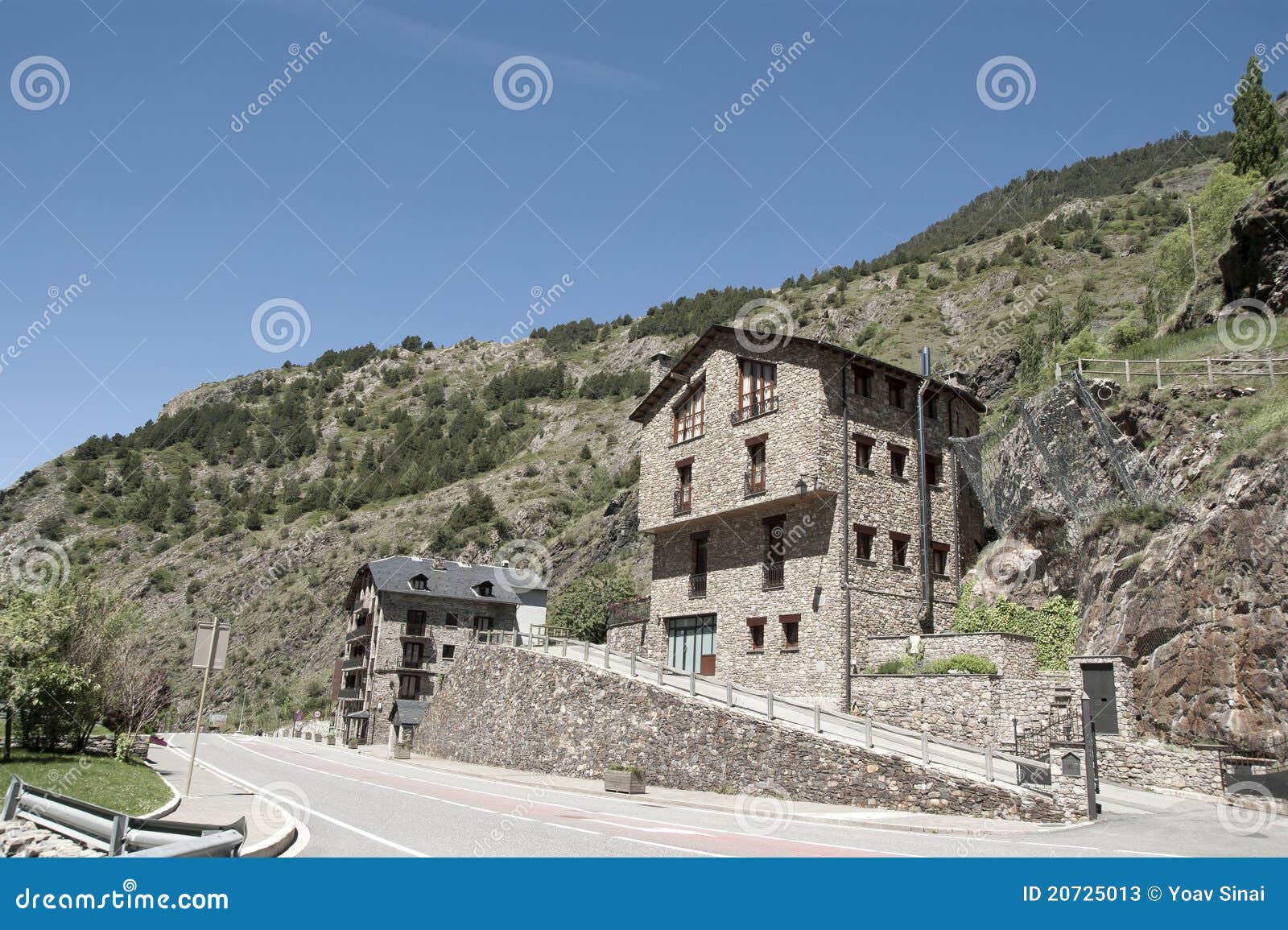 Stone house stock image. Image of pyrenees, mountains - 20725013
