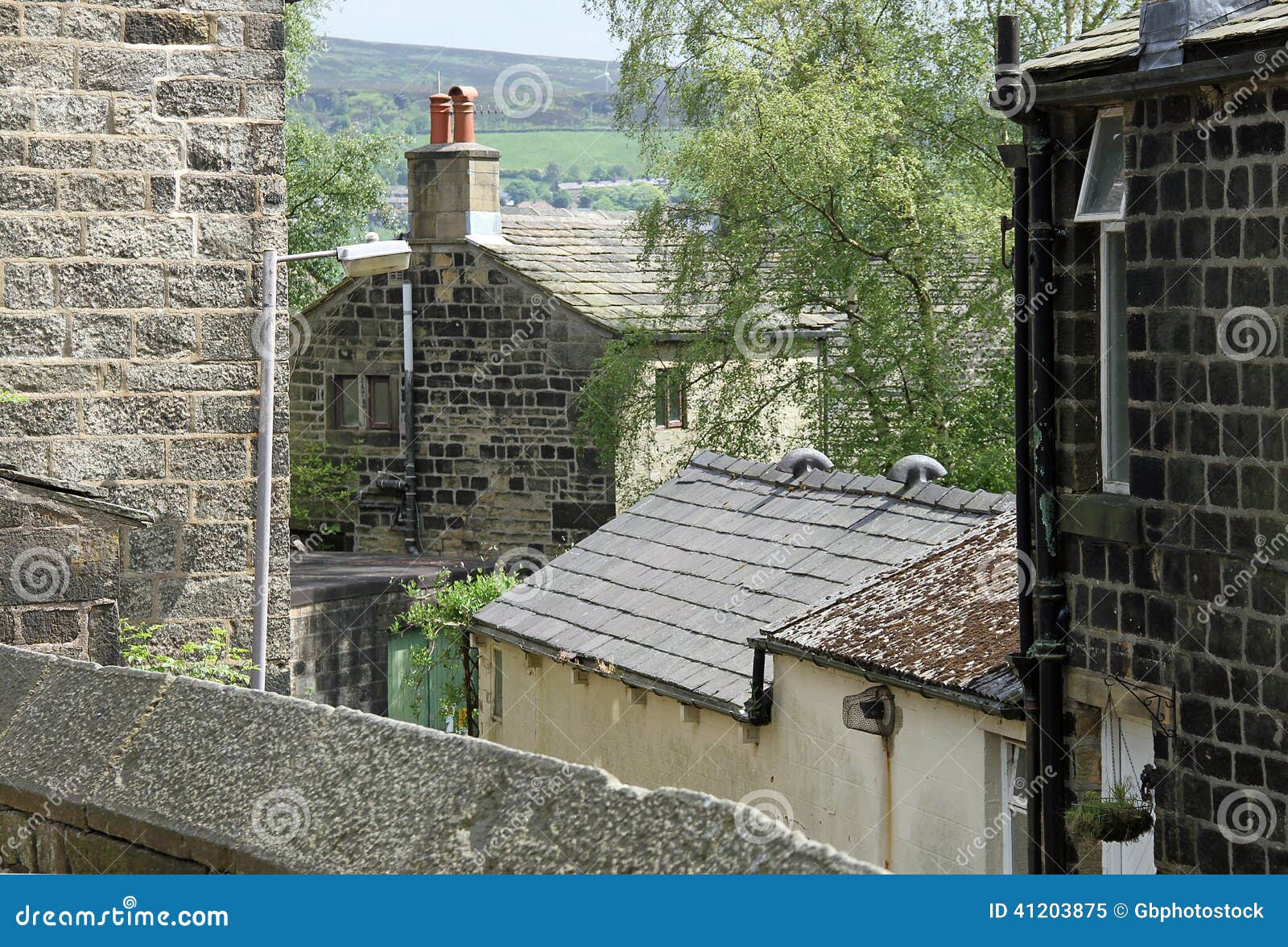 Stone-houses-yorkshire stock image. Image of rainwater - 41203875