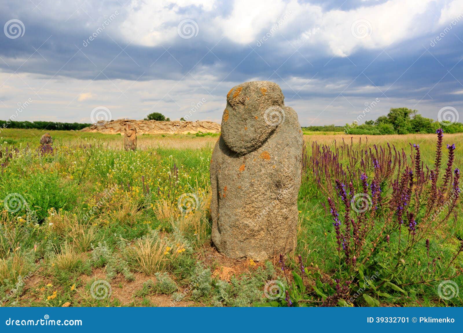 Stone idol stock image. Image of burial, warrior, landmark - 39332701