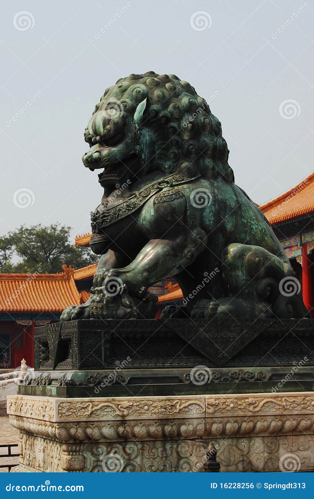 Stone lion stock photo. Image of dynasty, gold, entrance - 16228256