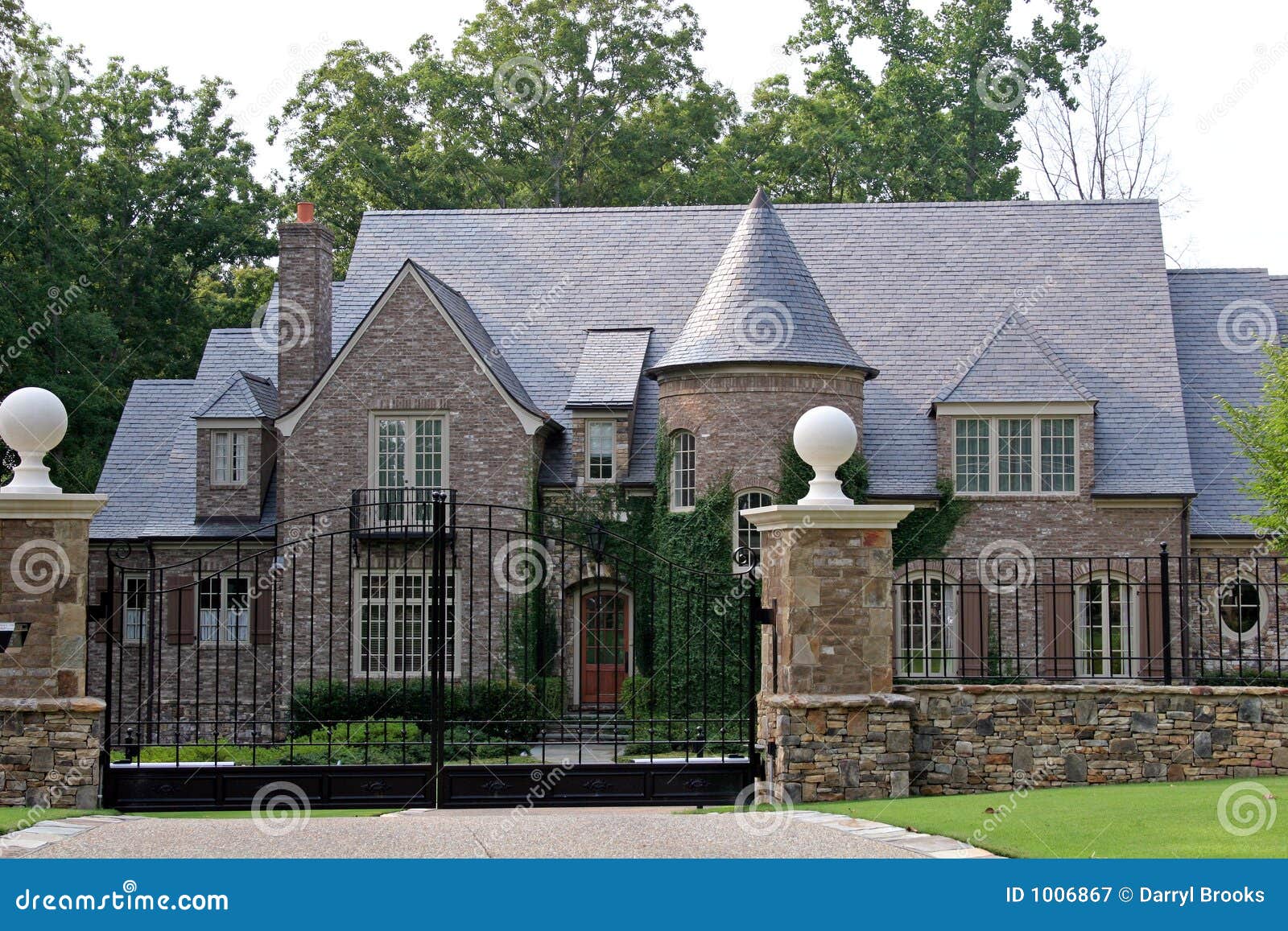 Stone Mansion stock image. Image of stately, home, mansion - 1006867