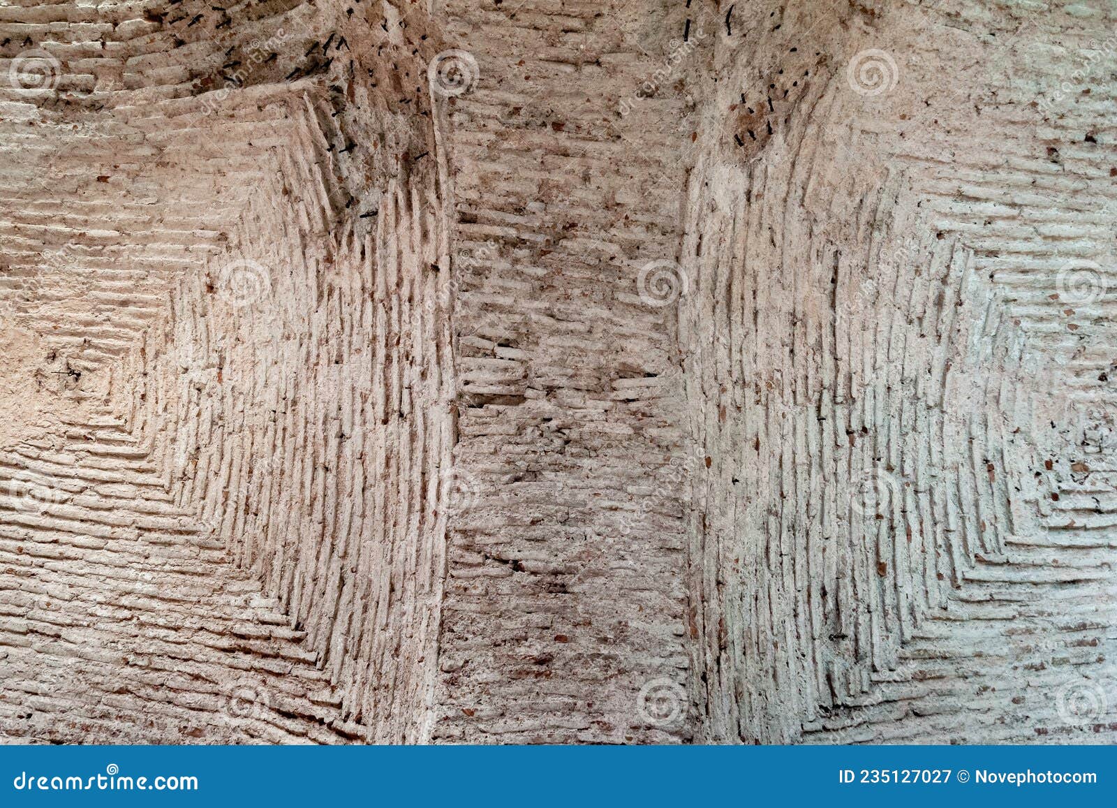 Stone Masonry. Ancient Stonework of the Vaults Editorial Photography ...