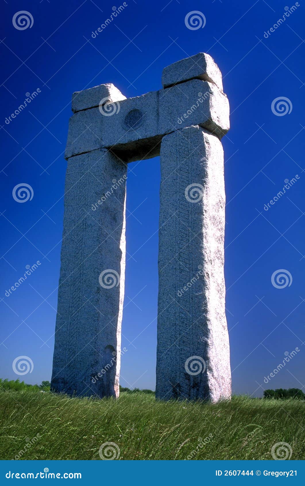 492 Monolith Columns Stock Photos - Free & Royalty-Free Stock Photos ...