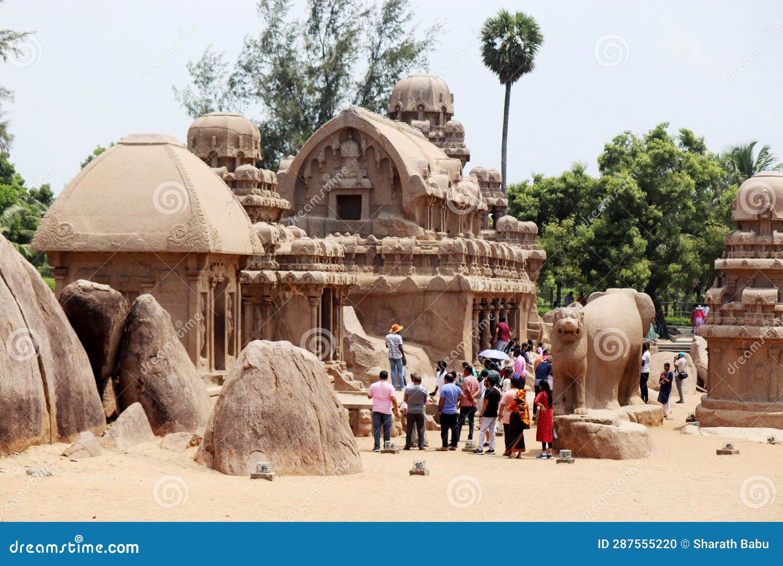 Stone Monuments in Mahabalipuram Stock Photo - Image of temple, pancha ...