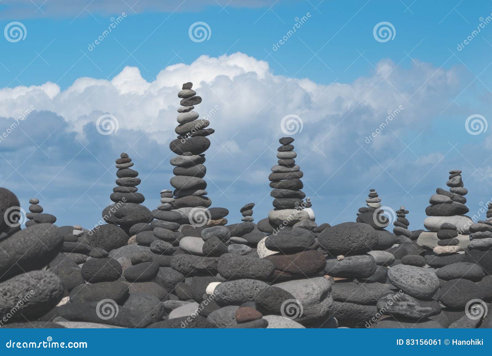 Stone Pyramids, Stacked Stones Stock Image - Image of rocks, pyramid ...