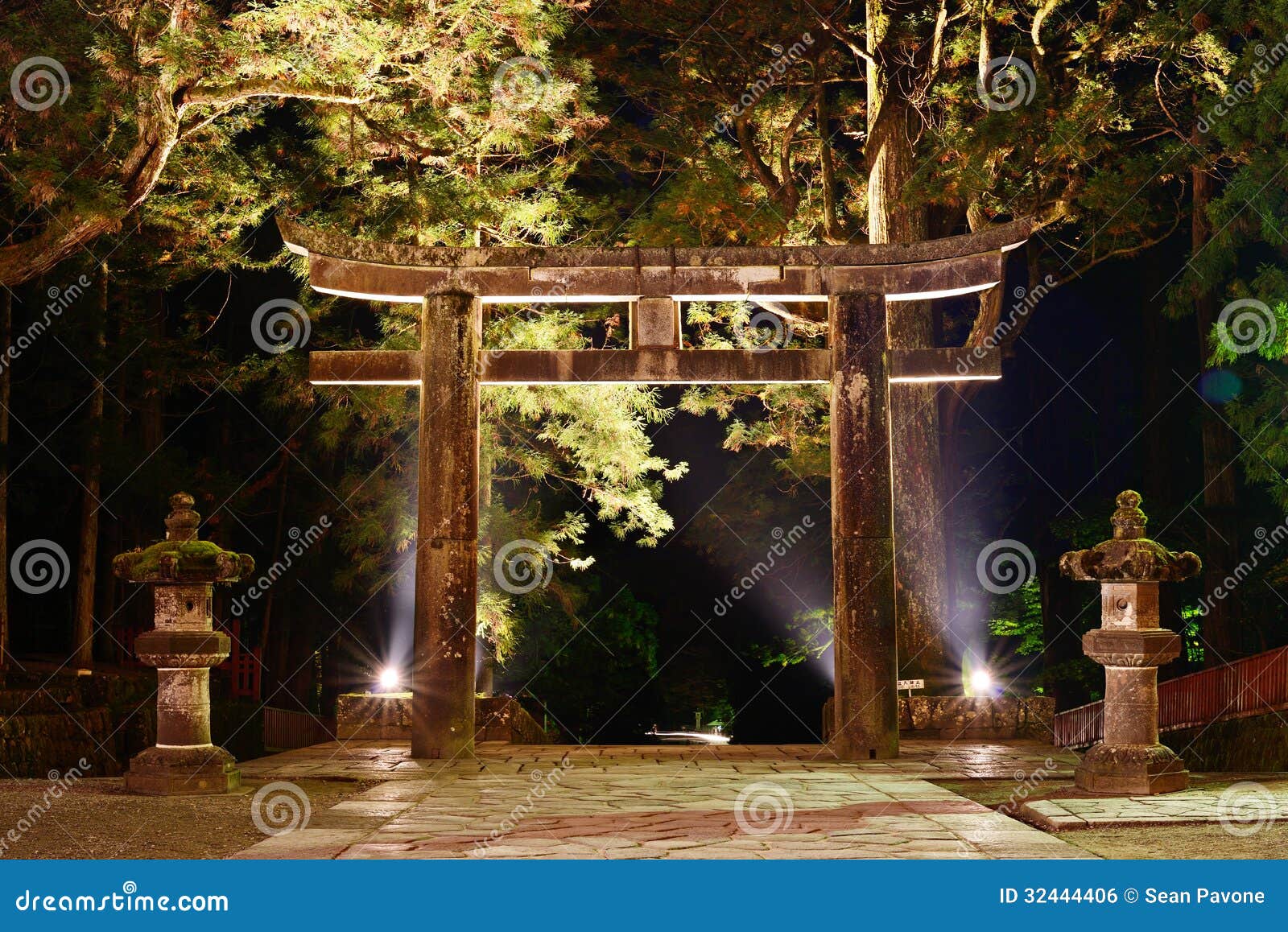 Red Tori Gate At Fushimi Inari Kyoto, Japan. Stock Photo ...