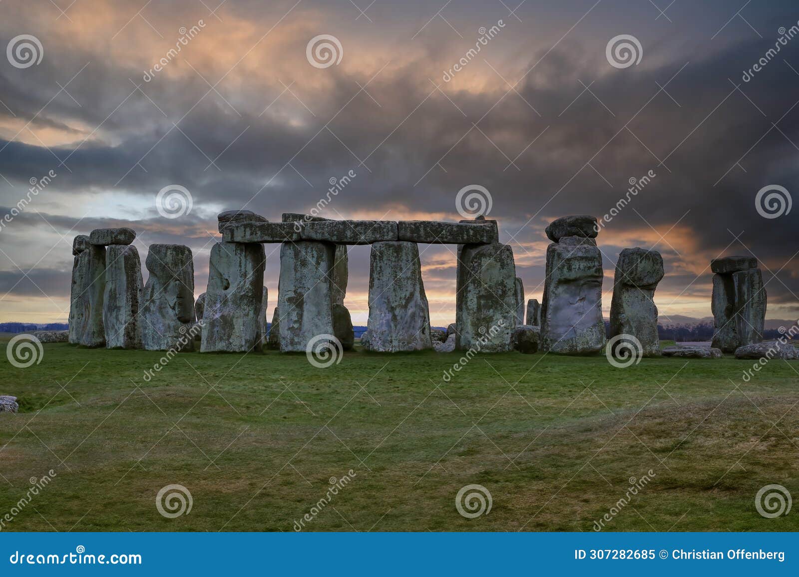 Stonehenge Perhistoric Monument at Dawn Stock Image - Image of heritage ...