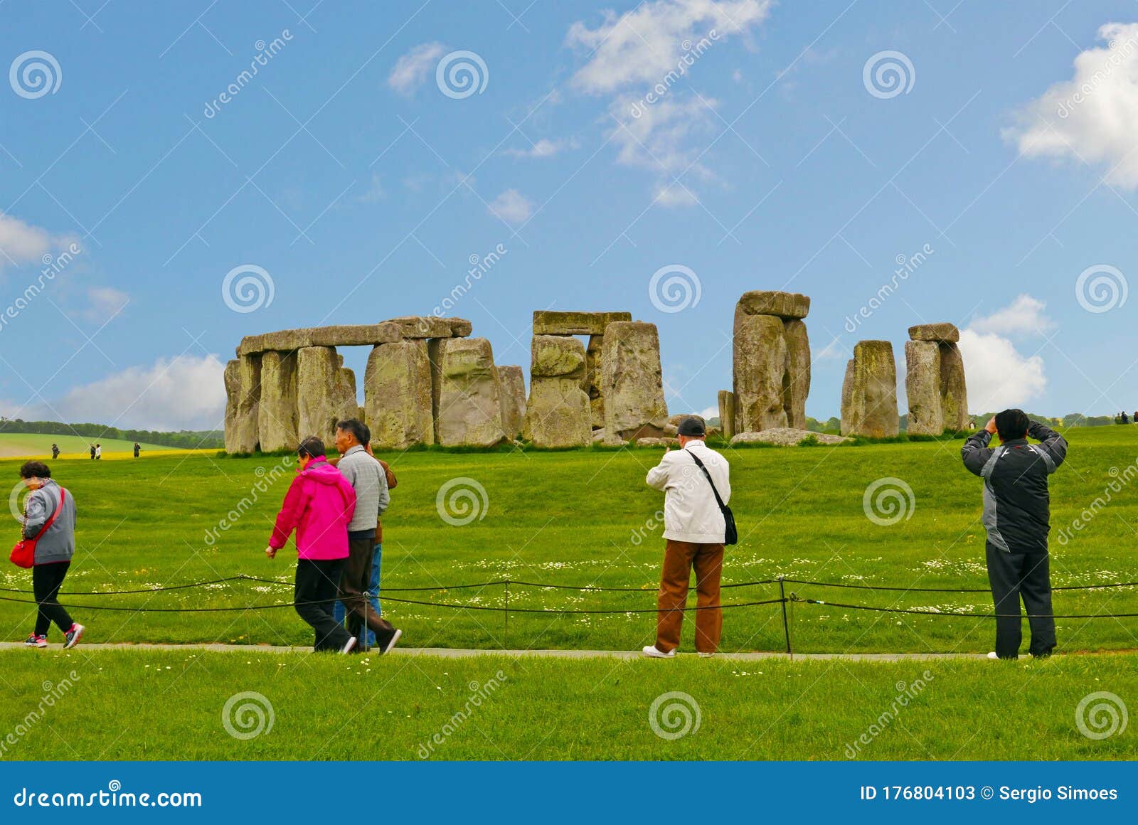 Stonehenge --a Prehistoric Standing Stone Monument Located In England ...