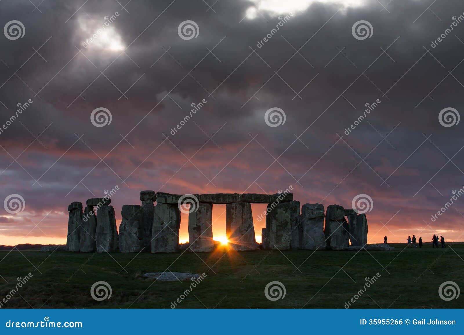 Stonehenge at sunset stock photo. Image of stonehenge - 35955266
