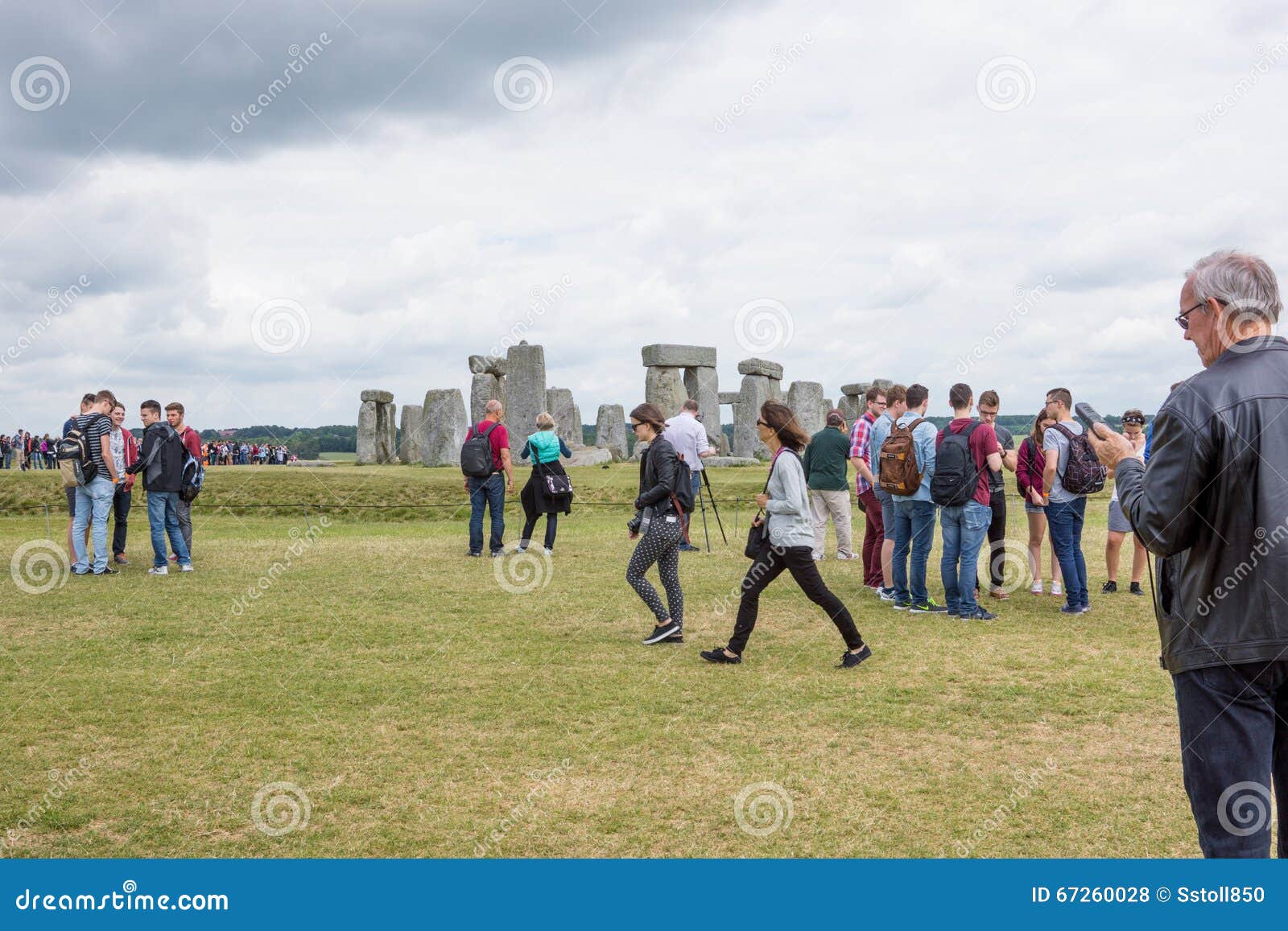 Stonehenge with tourists editorial stock photo. Image of heritage ...