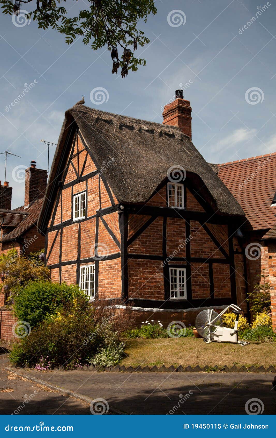 Stoneleigh village stock image. Image of building, architecture - 19450115