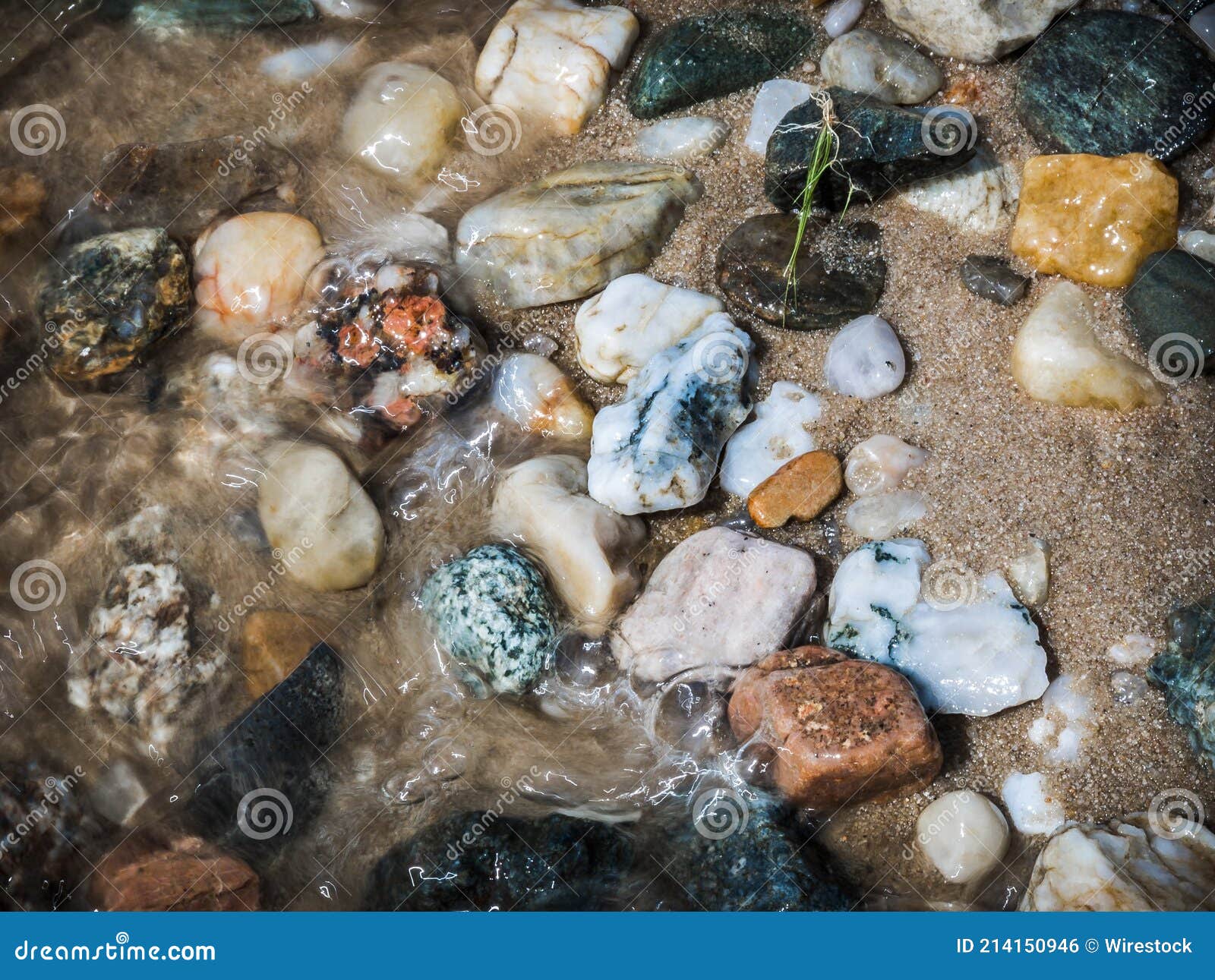 Stones in Water of the Lake Stock Photo - Image of summer, sonnenschein ...