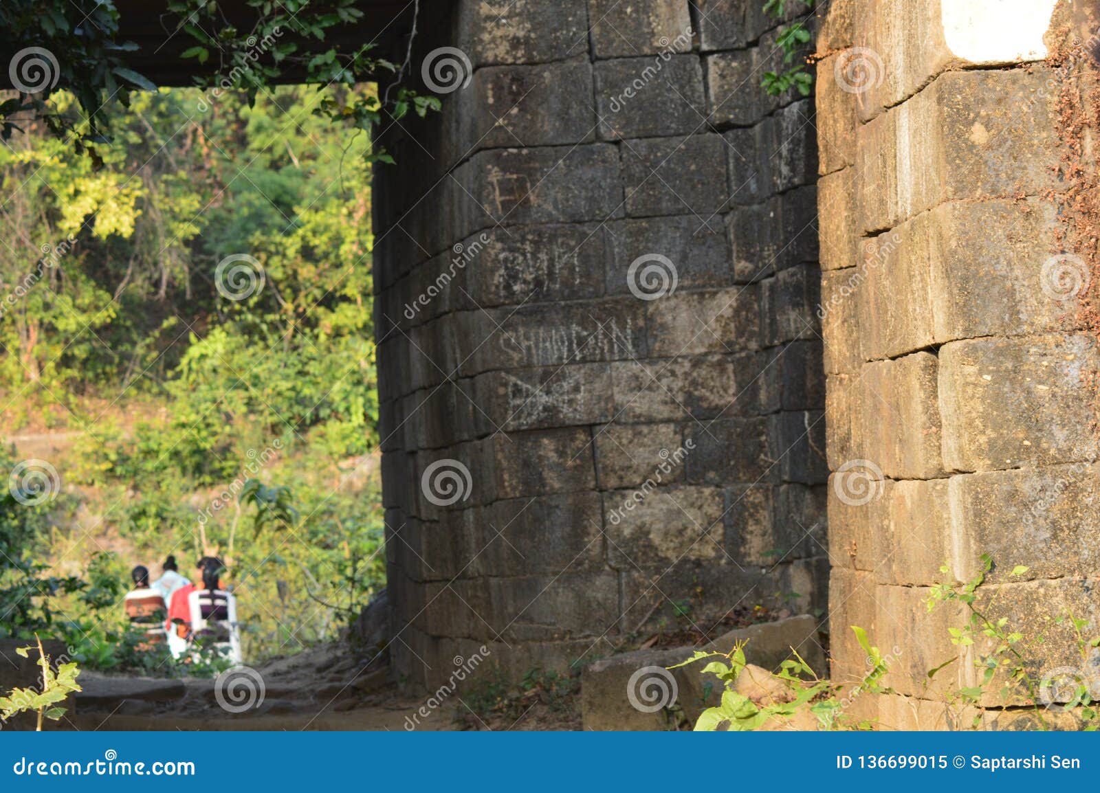 Stoney gate stock image. Image of beautifulit, beautiful - 136699015