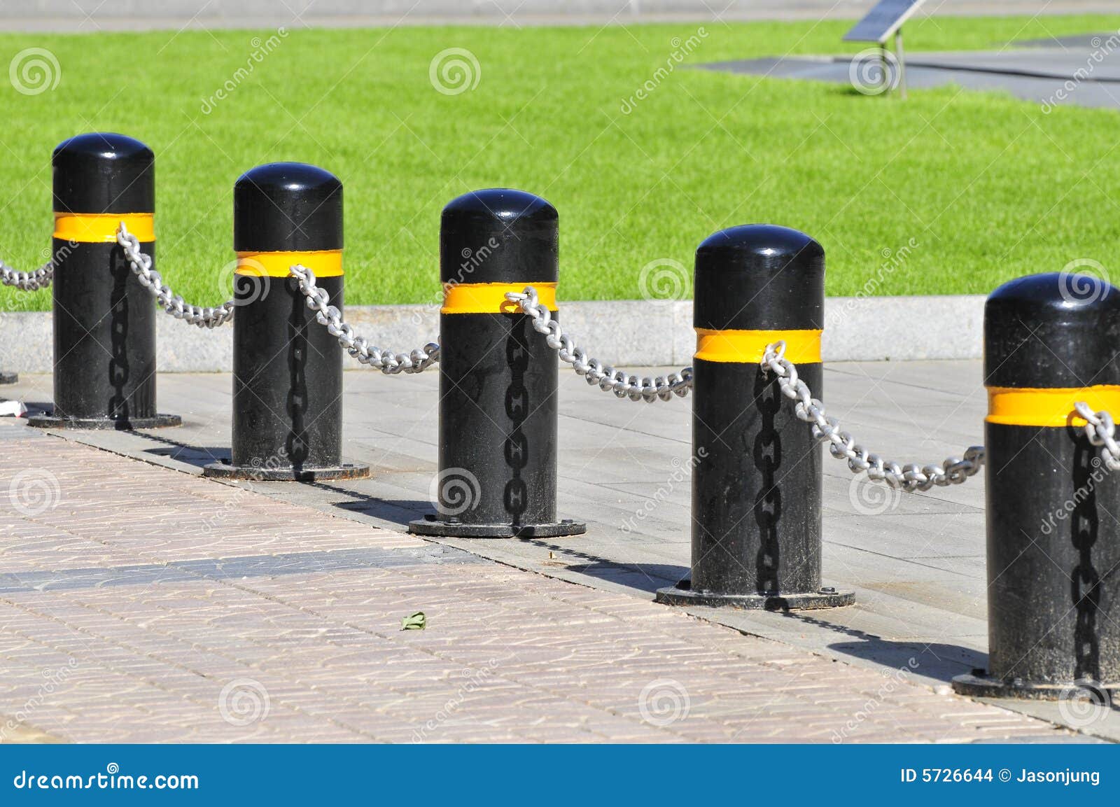 Stop Chain Picture. Image: 5726644