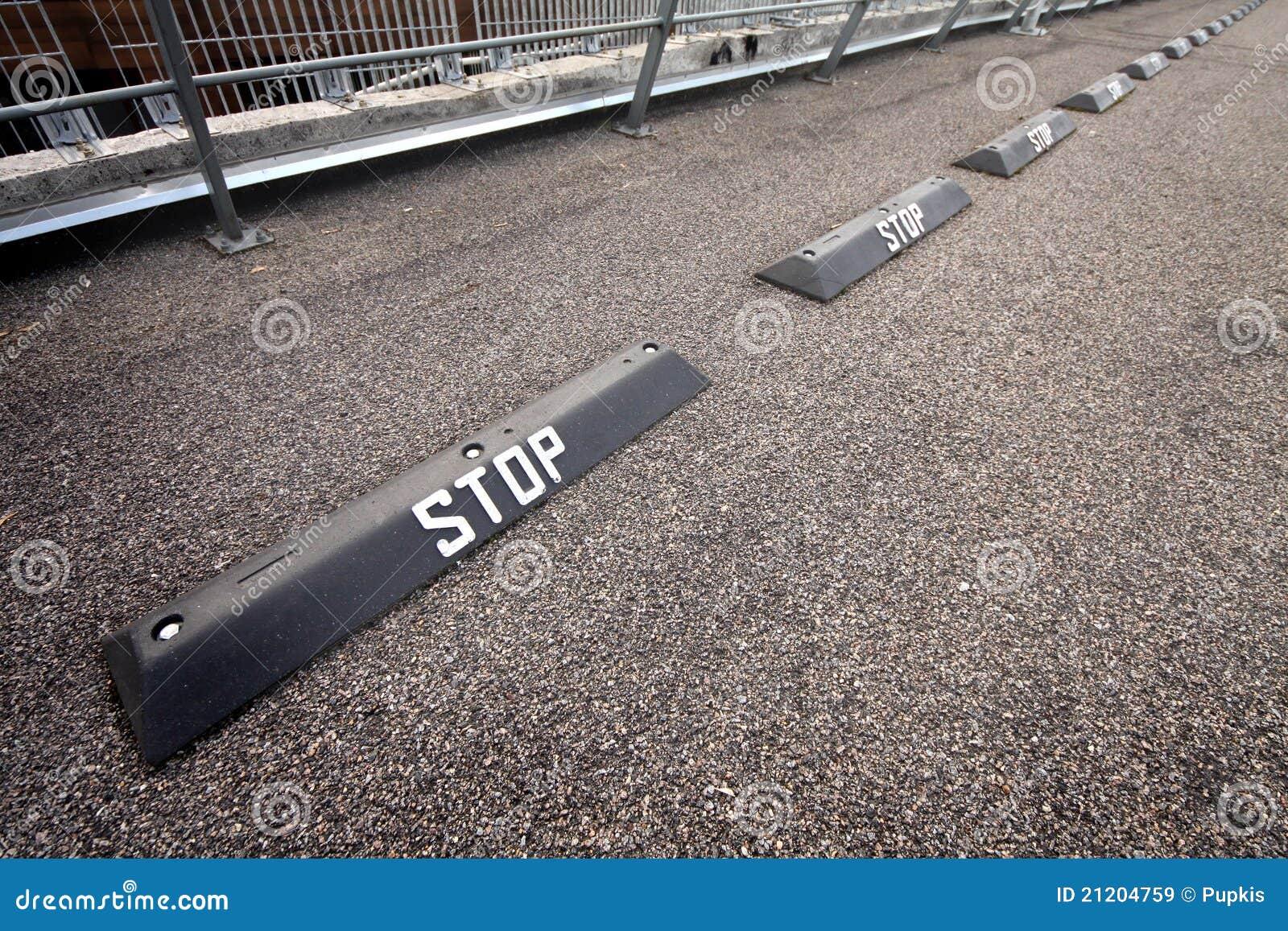 Stop sign stock image. Image of garage, aged, fracture - 21204759