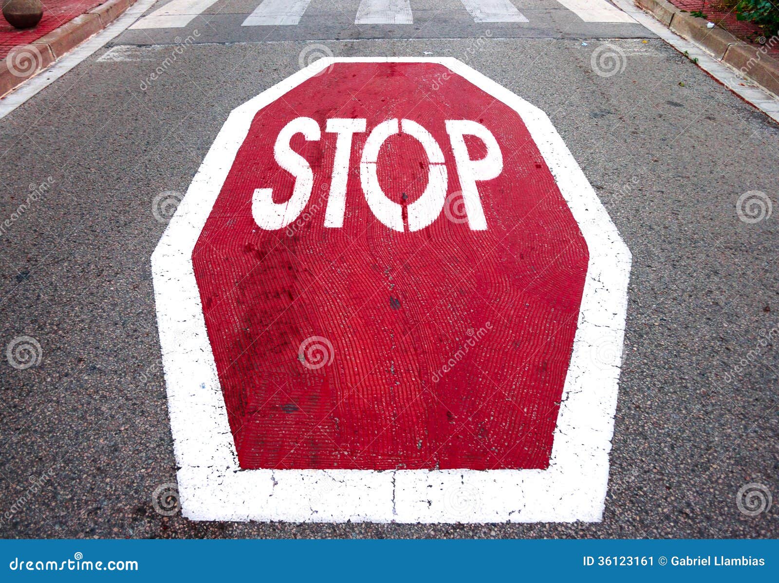 Stop signal on asphalt stock image. Image of danger, destination - 36123161