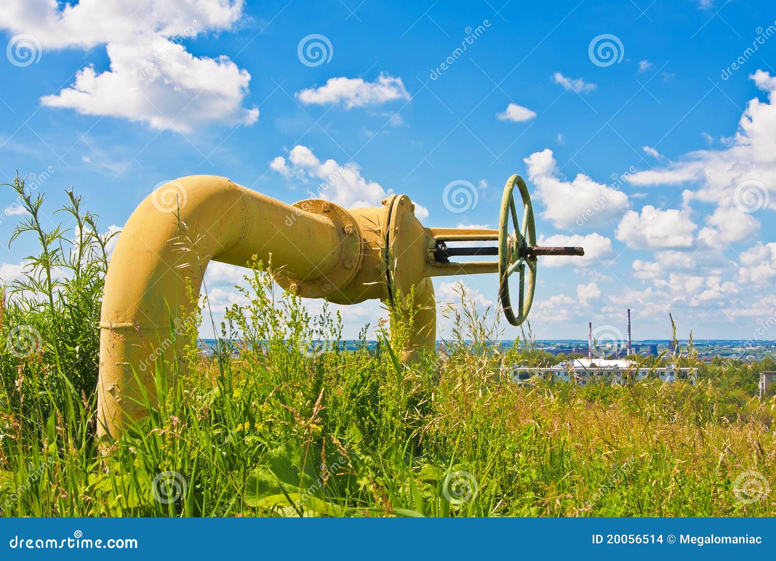 Stopcock on the pipe stock photo. Image of crane, piping - 20056514