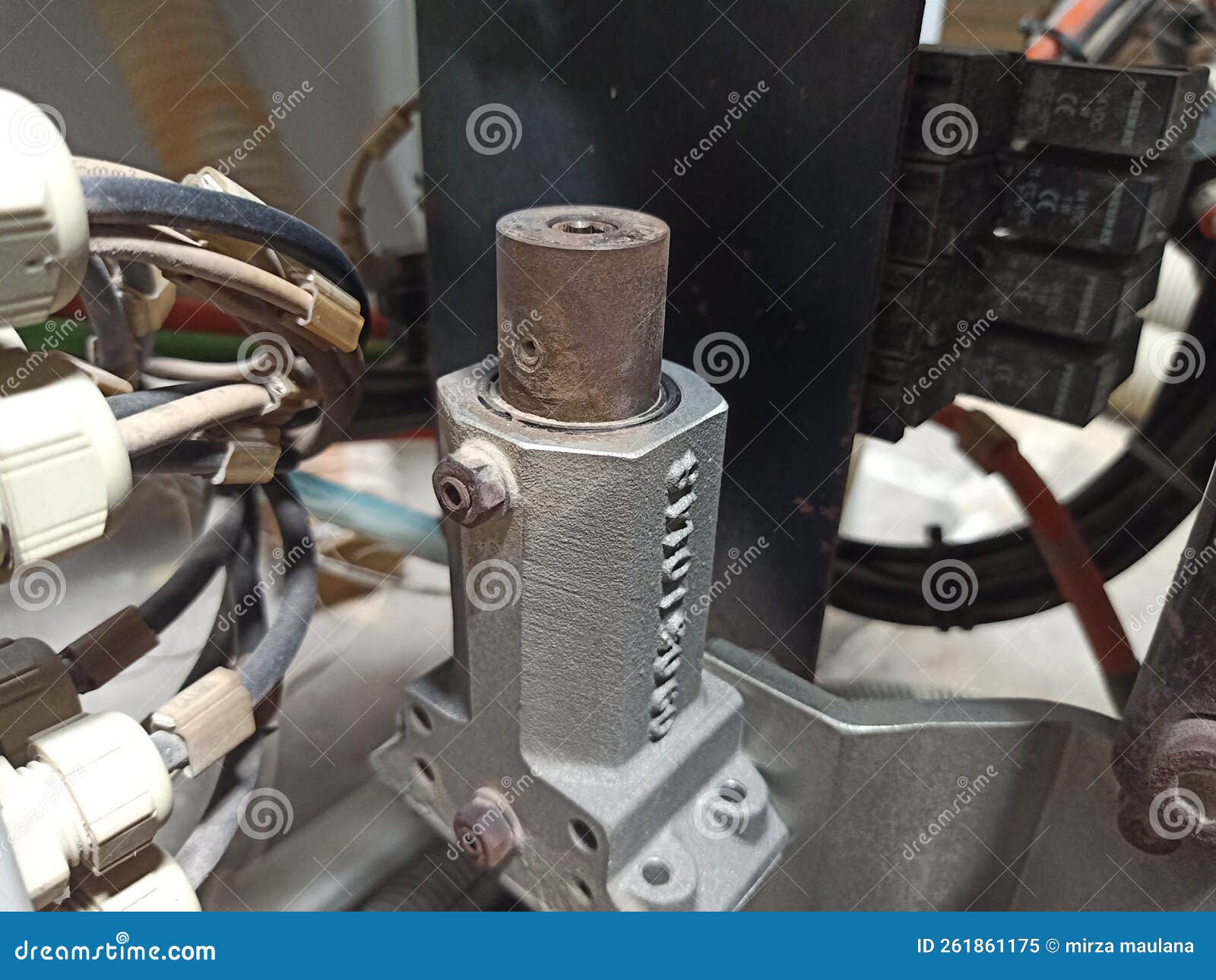 Stopper Piston in Machine Wood Cutting Knife Stock Image - Image of ...