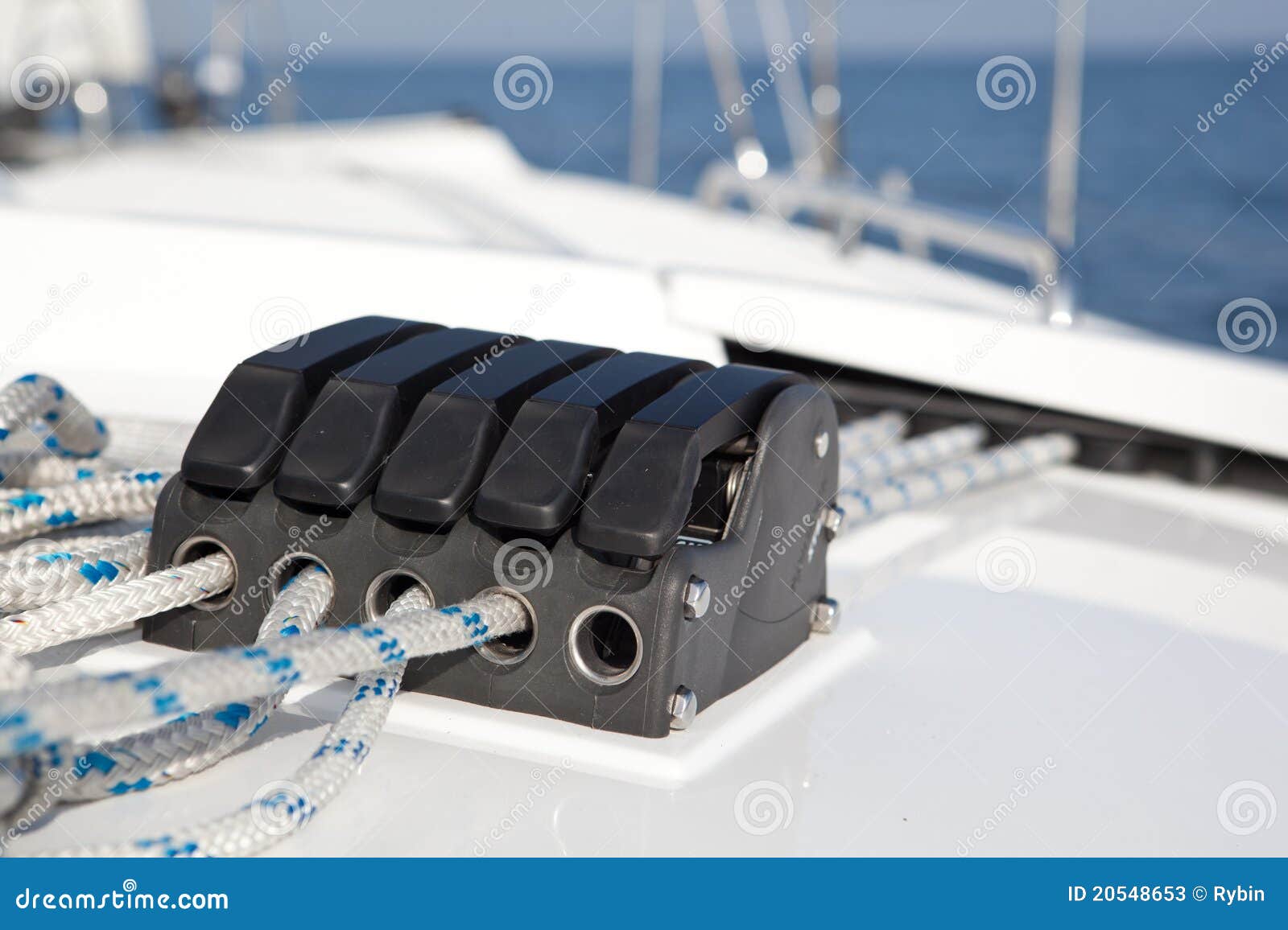 Stopper on sailboat. stock image. Image of boat, pull - 20548653