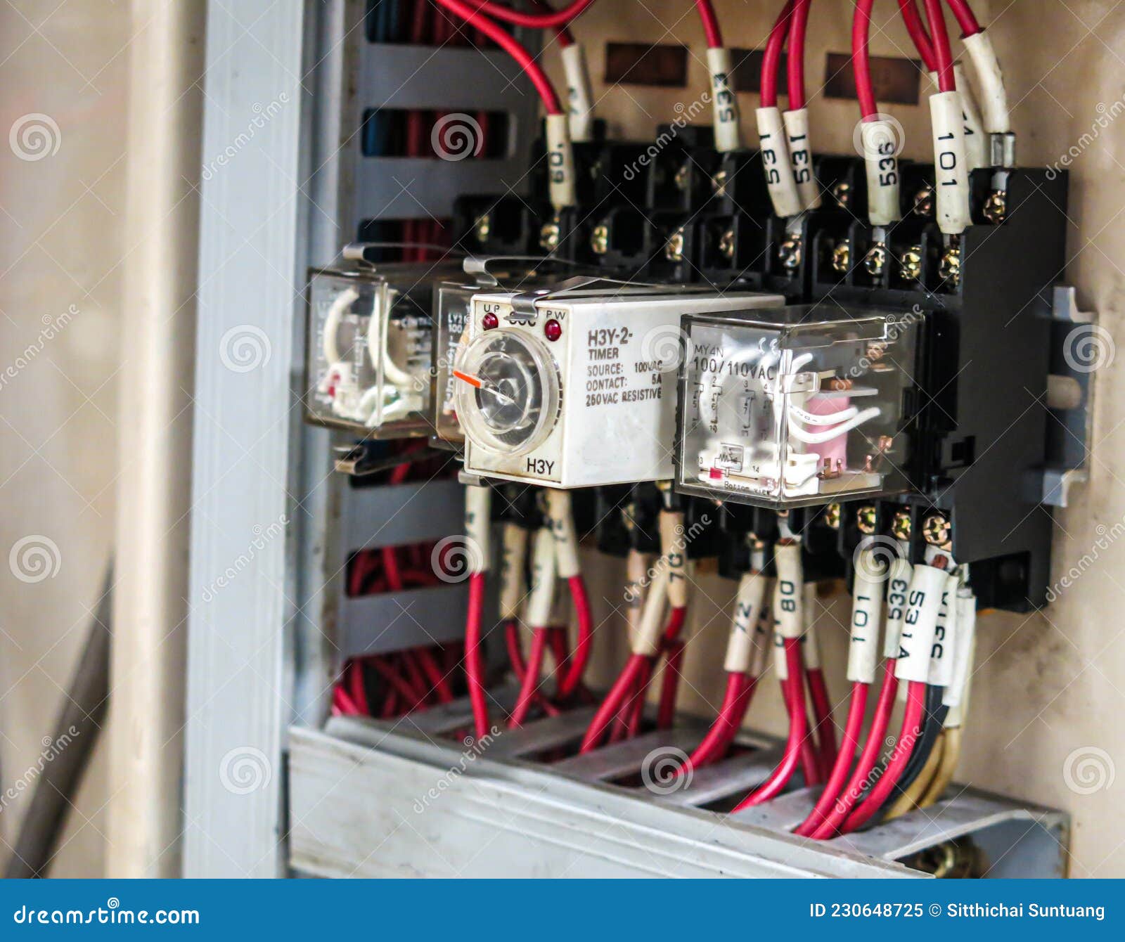 The Storage Box Control Cabinet is Processed by a Relay To Calculate ...