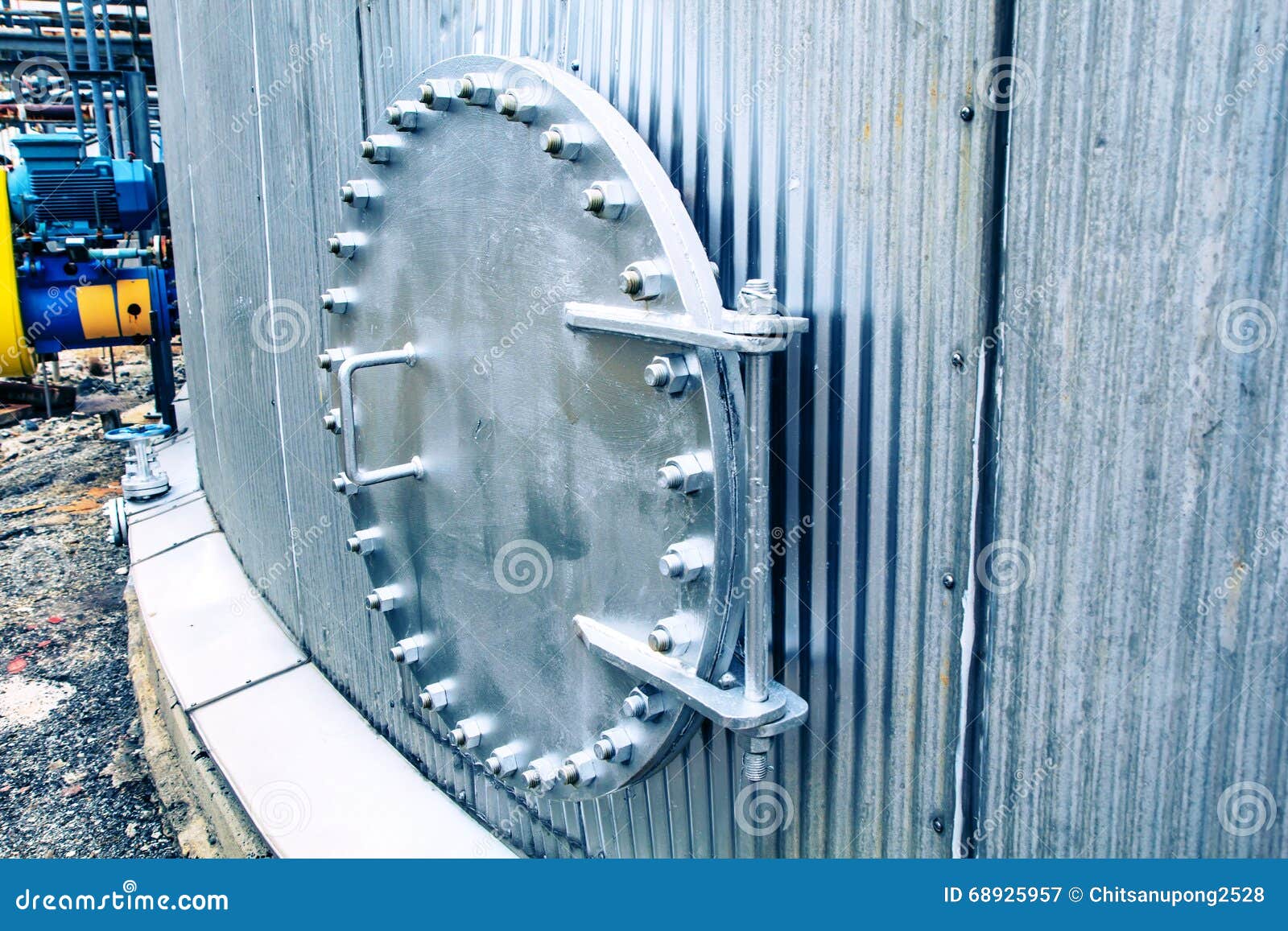 Storage tank tunnel stock image. Image of open, confined - 68925957