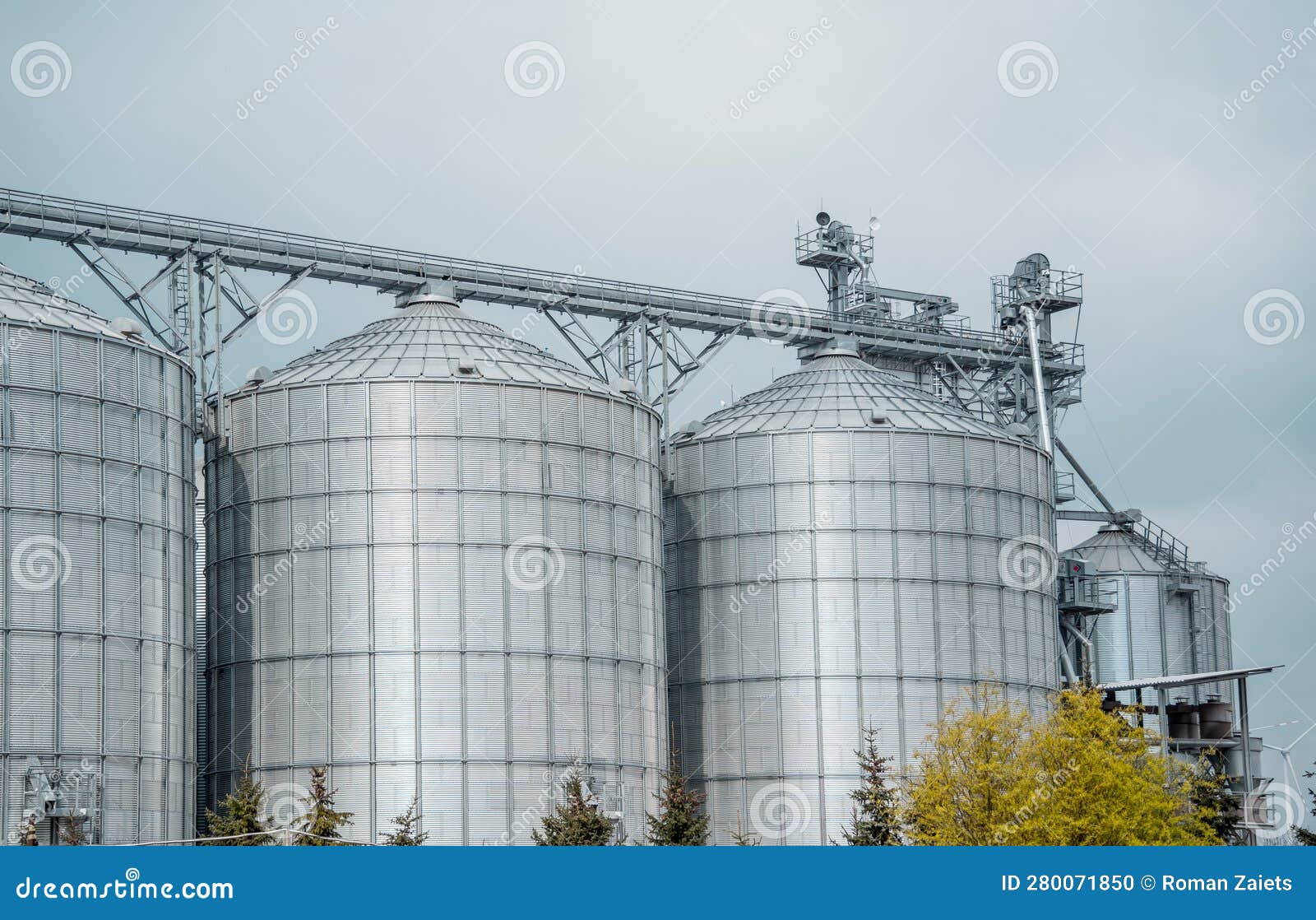 Storage Tanks Cultivated Agricultural Crops Processing Plant Stock ...