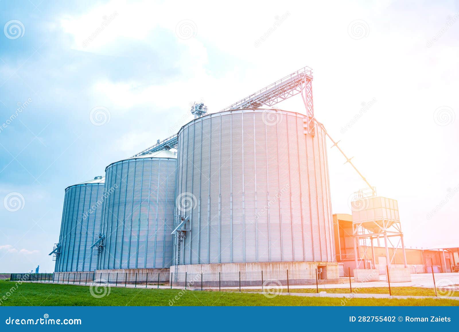 Storage Tanks Cultivated Agricultural Crops Processing Plant Stock ...