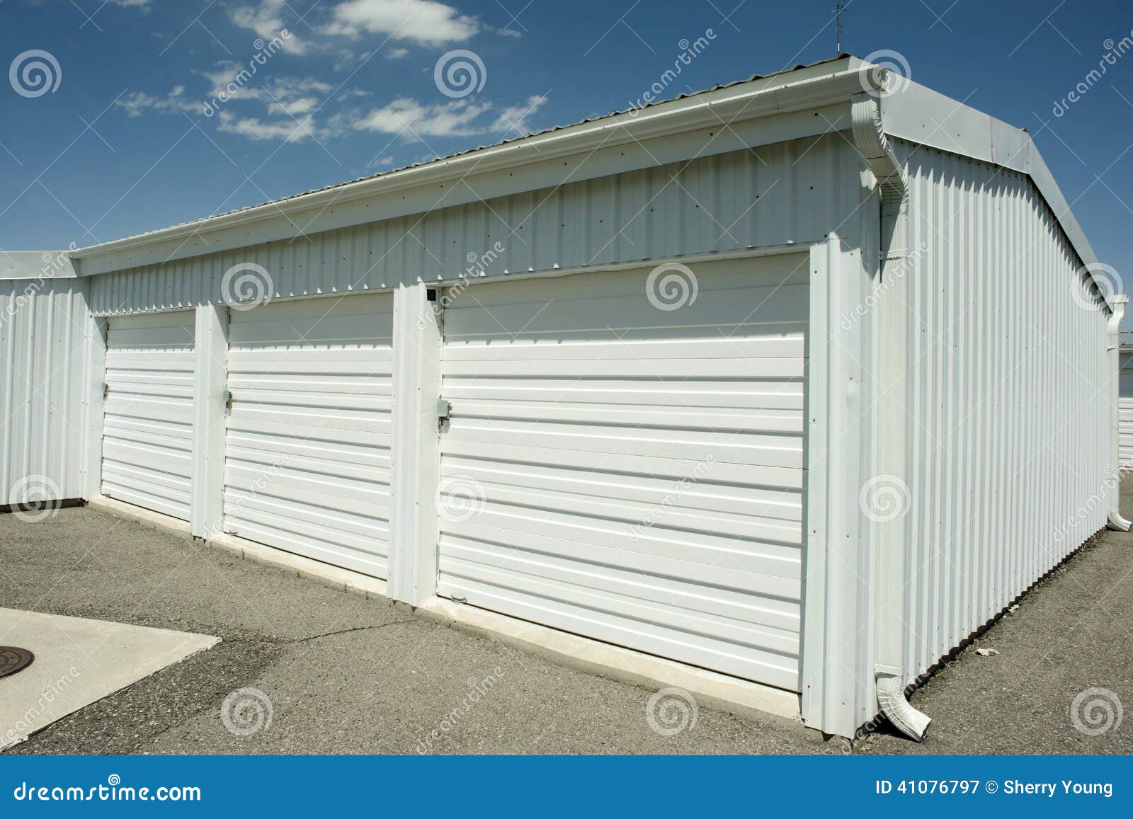 Storage Units stock image. Image of self, blue, garage - 41076797