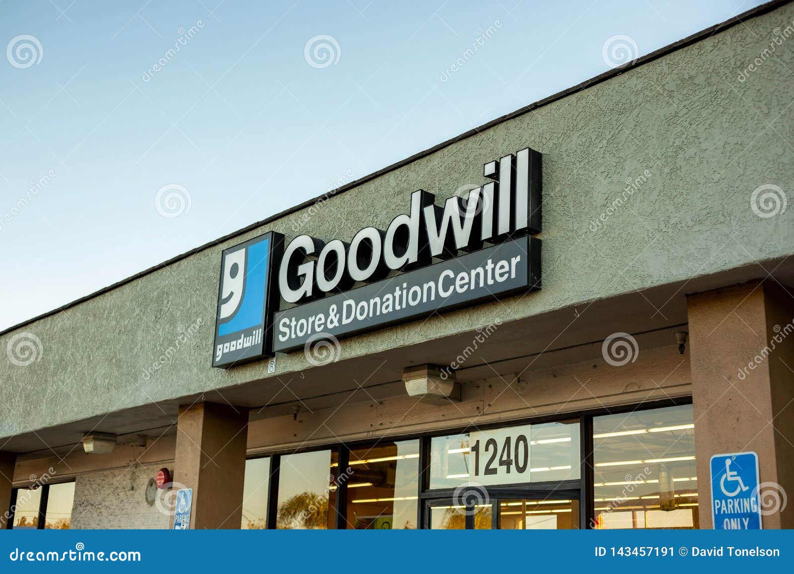 Store Front Sign for Goodwill Editorial Photo - Image of brand, apparel ...