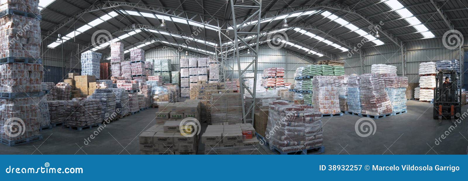 Store editorial photography. Image of loader, products - 38932257