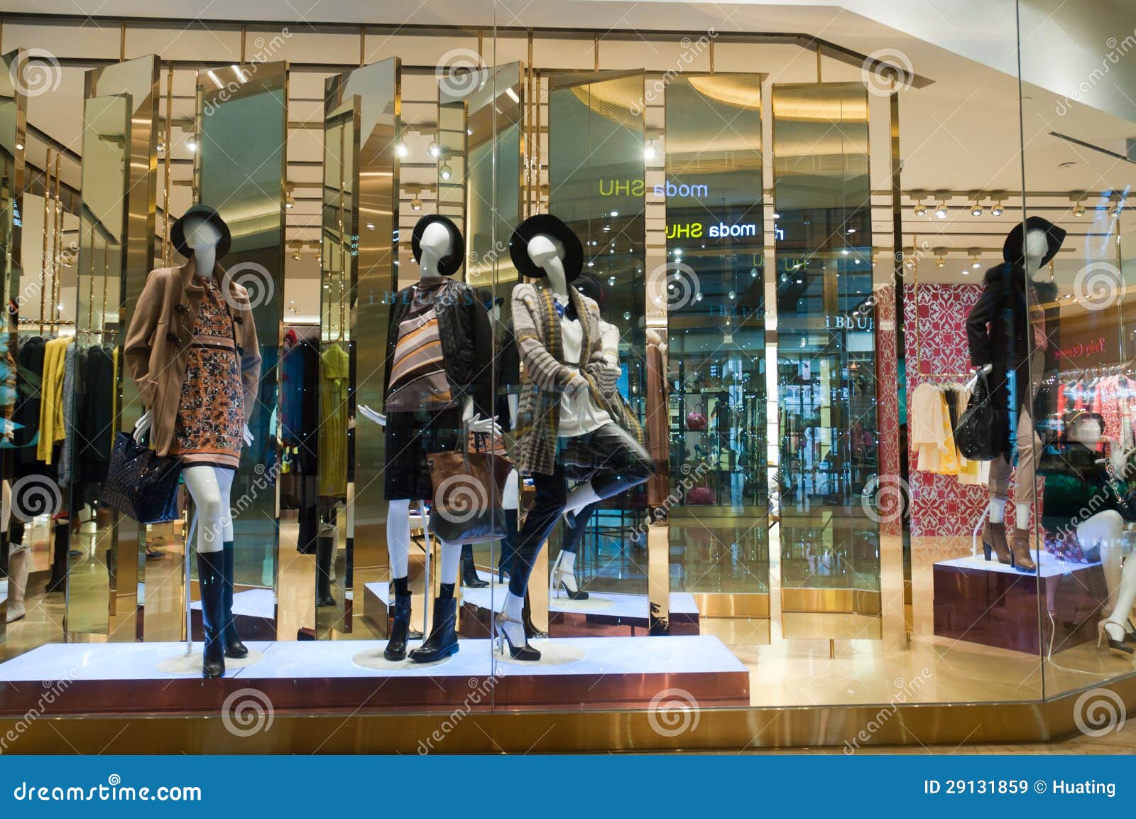 Store window editorial stock image. Image of plastic - 29131859