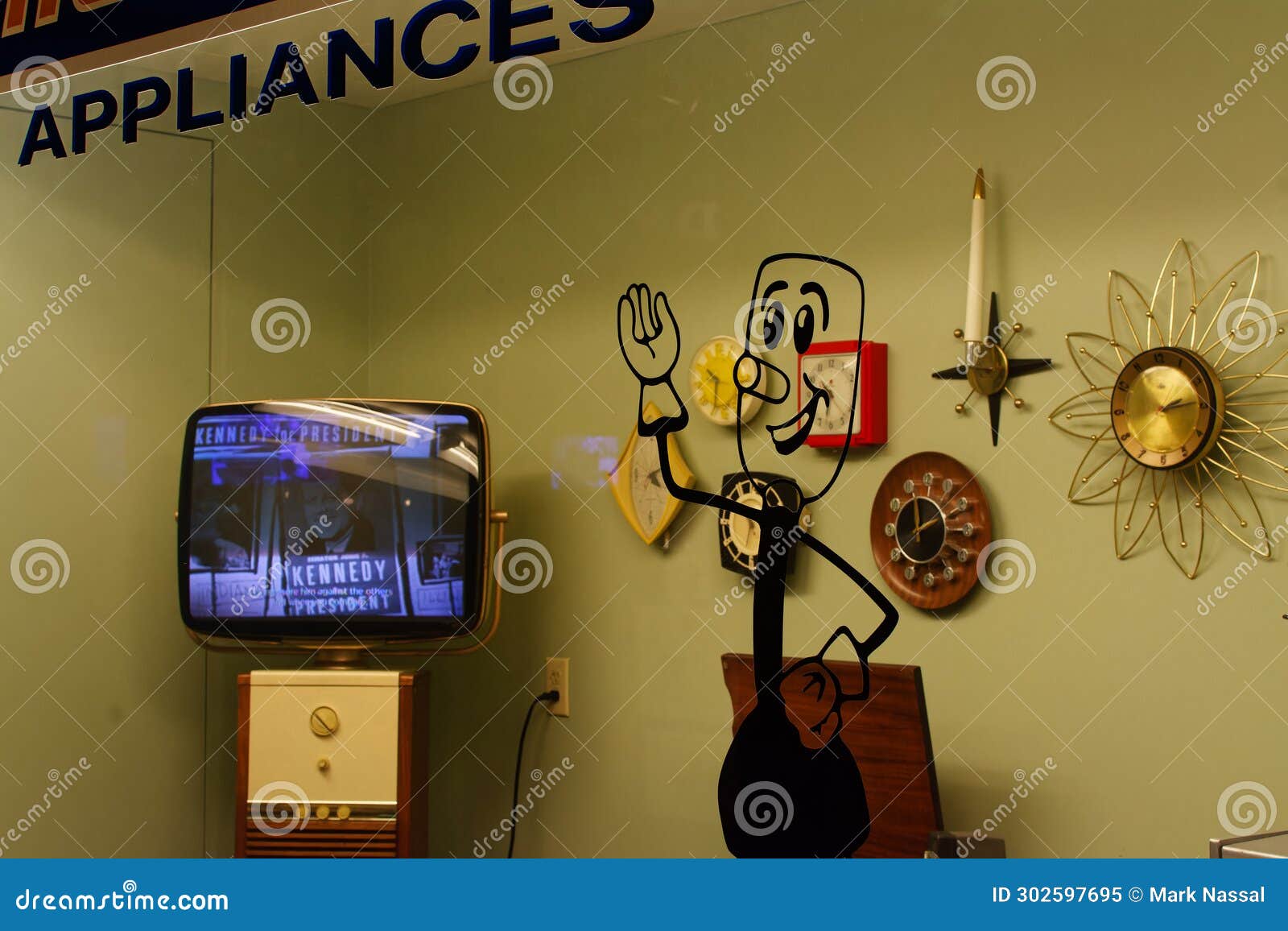 A Storefront Display Vintage Electronics from the 60 S Era 2 Editorial ...