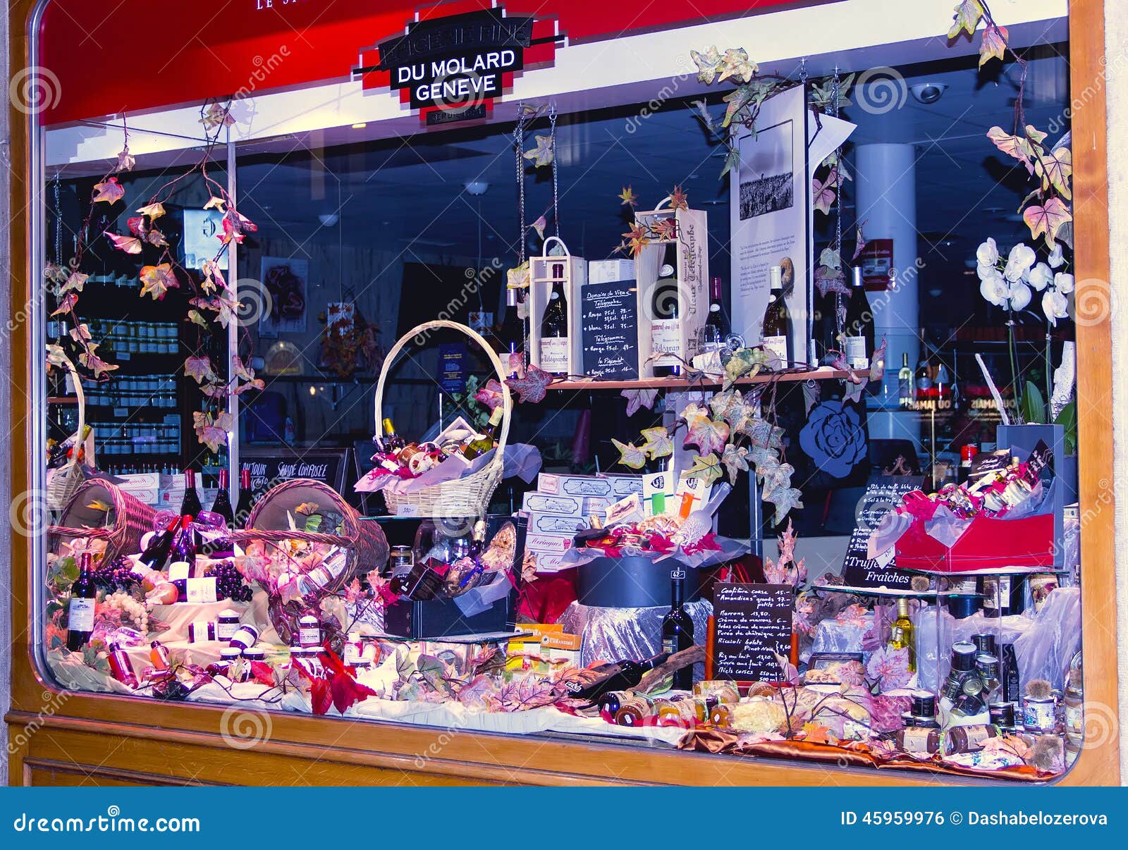 Storefront in the Shops of Geneva Editorial Photo - Image of chocolate ...