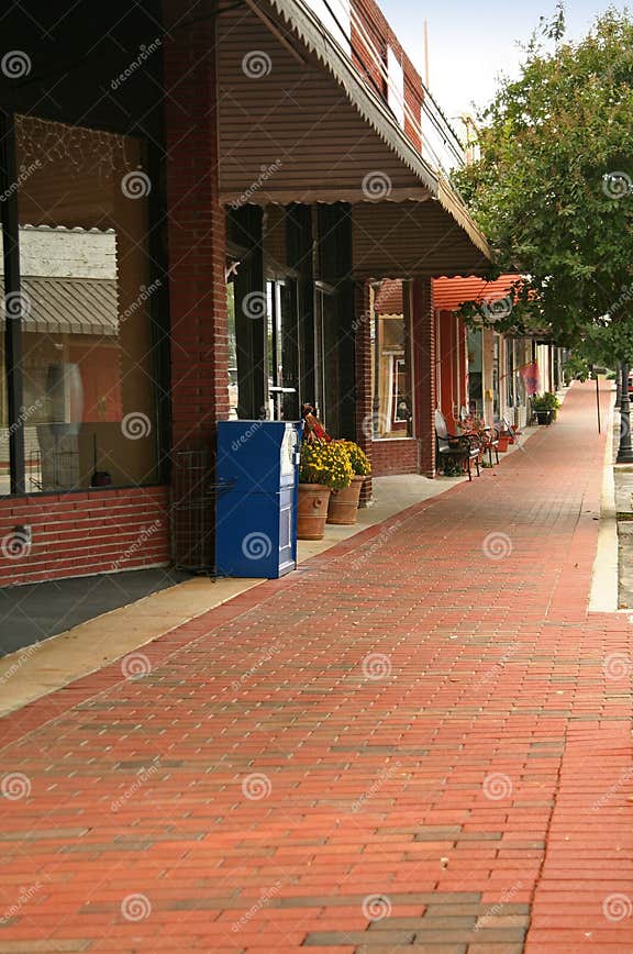 Storefront sidewalk stock image. Image of retail, shop - 1371869