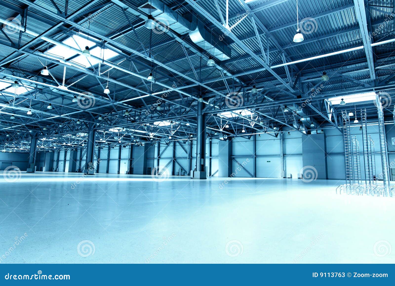 Storehouse stock image. Image of hall, room, industrial - 9113763