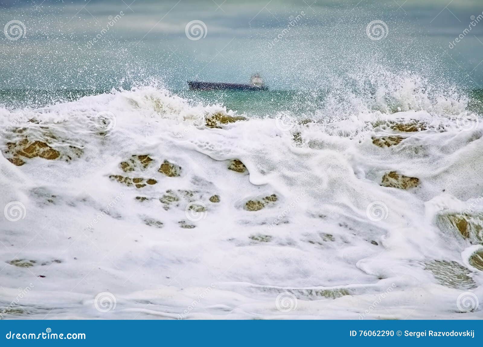 Storm on the Black Sea stock photo. Image of splashes - 76062290