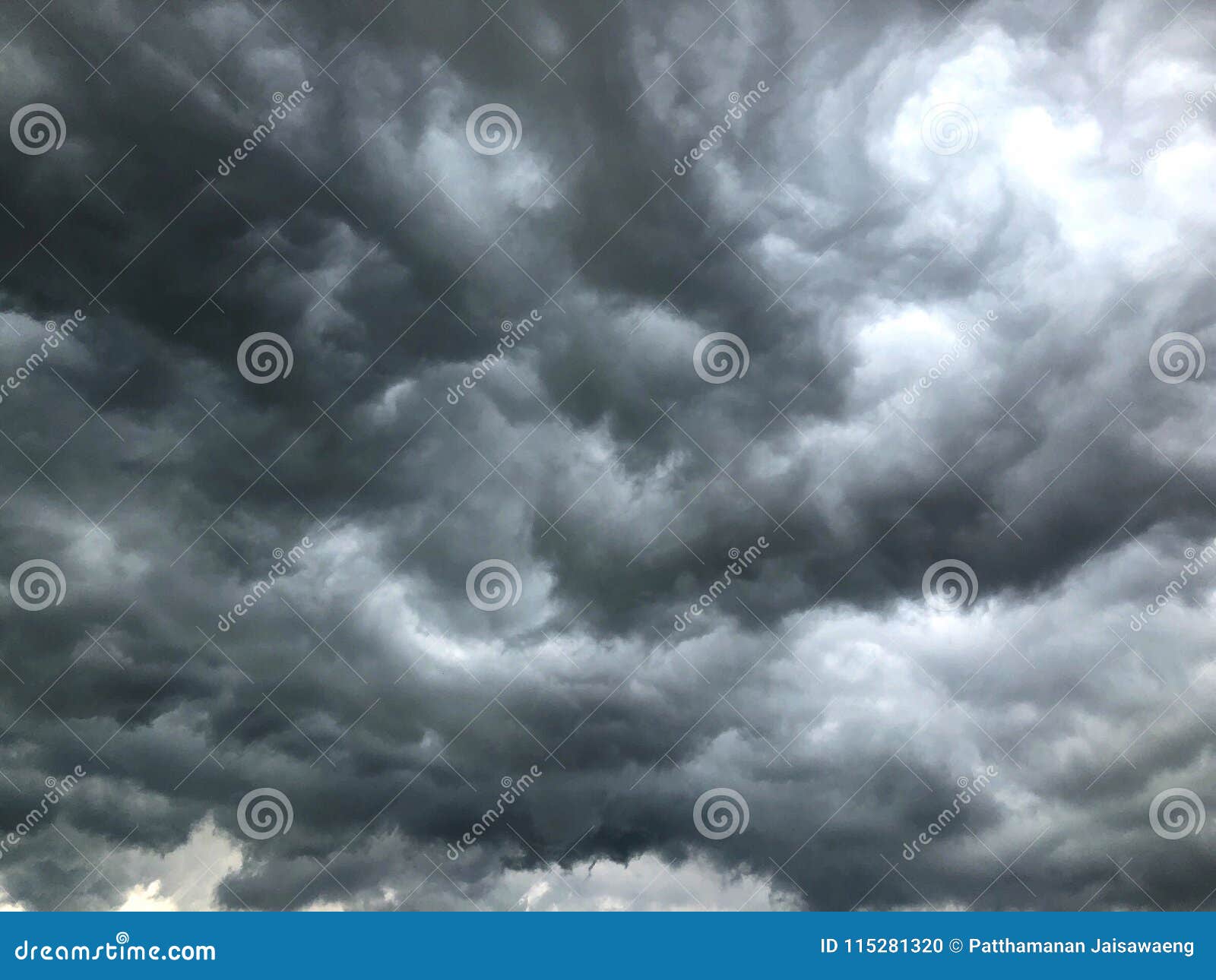 Heavy Raining On Green Leaf Royalty-Free Stock Image | CartoonDealer ...